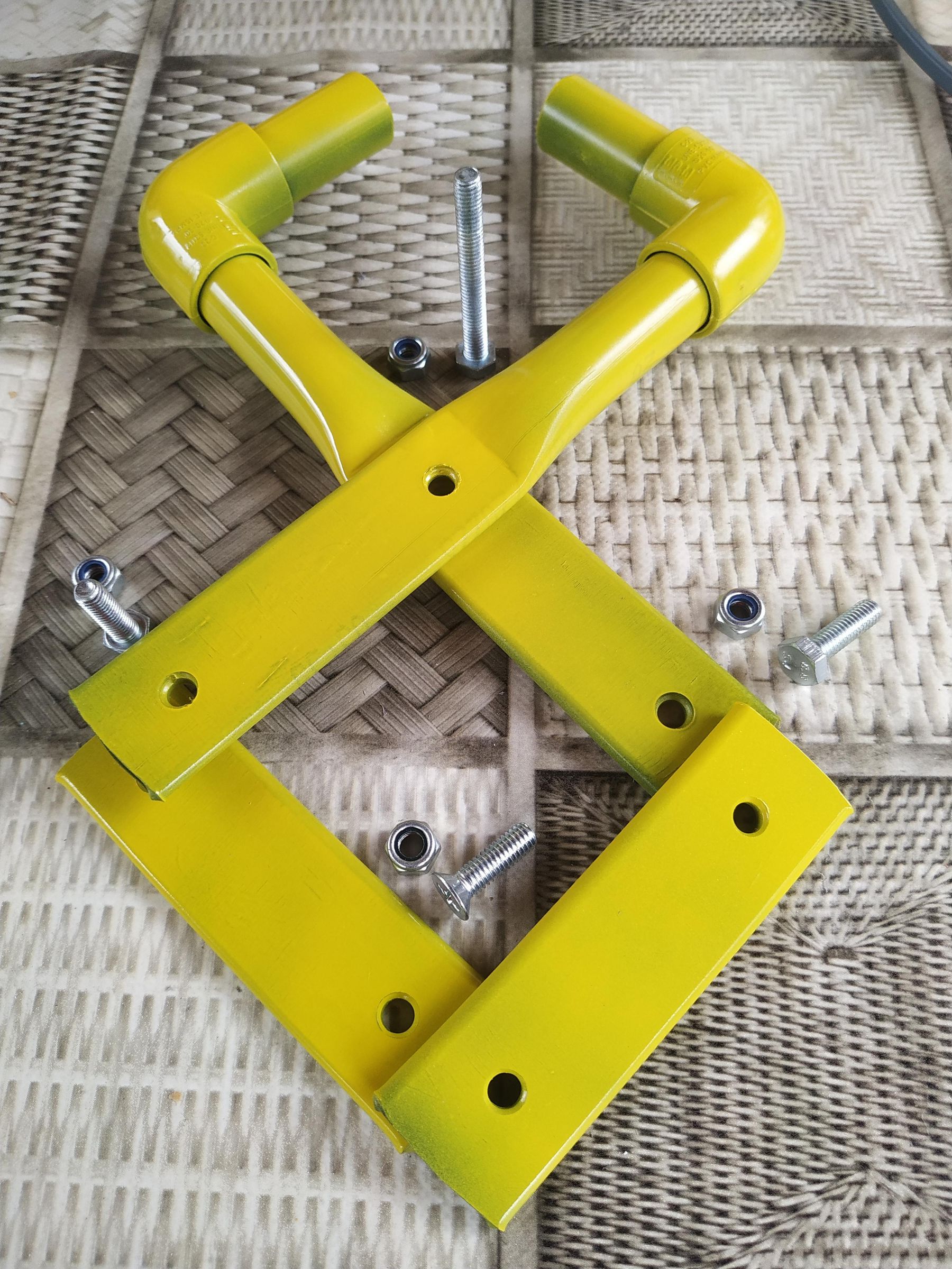 Dr. Sixtopus: a PVC Exoskeleton for Kids : 6 Steps (with Pictures ...