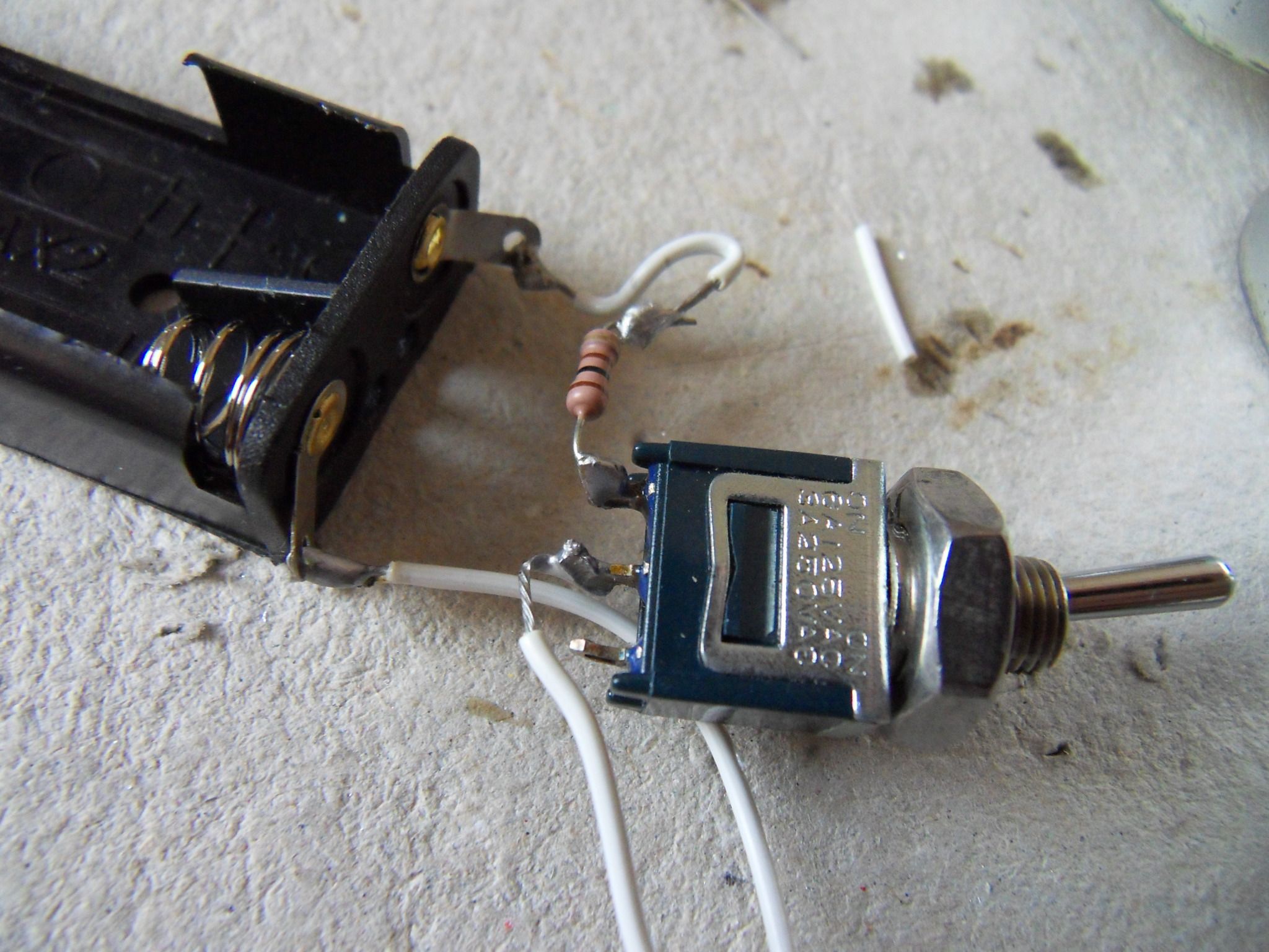 LED / Mini Lightbulb Tester : 7 Steps (with Pictures) - Instructables