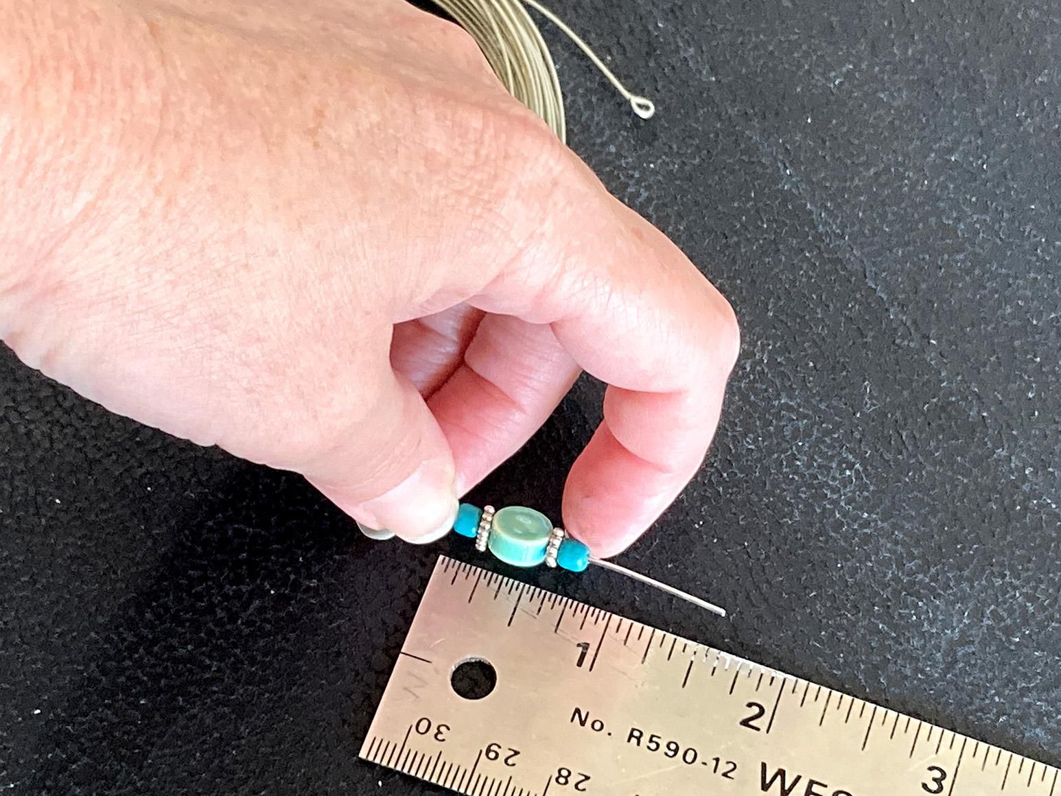 Twinkling Necklace : 11 Steps (with Pictures) - Instructables