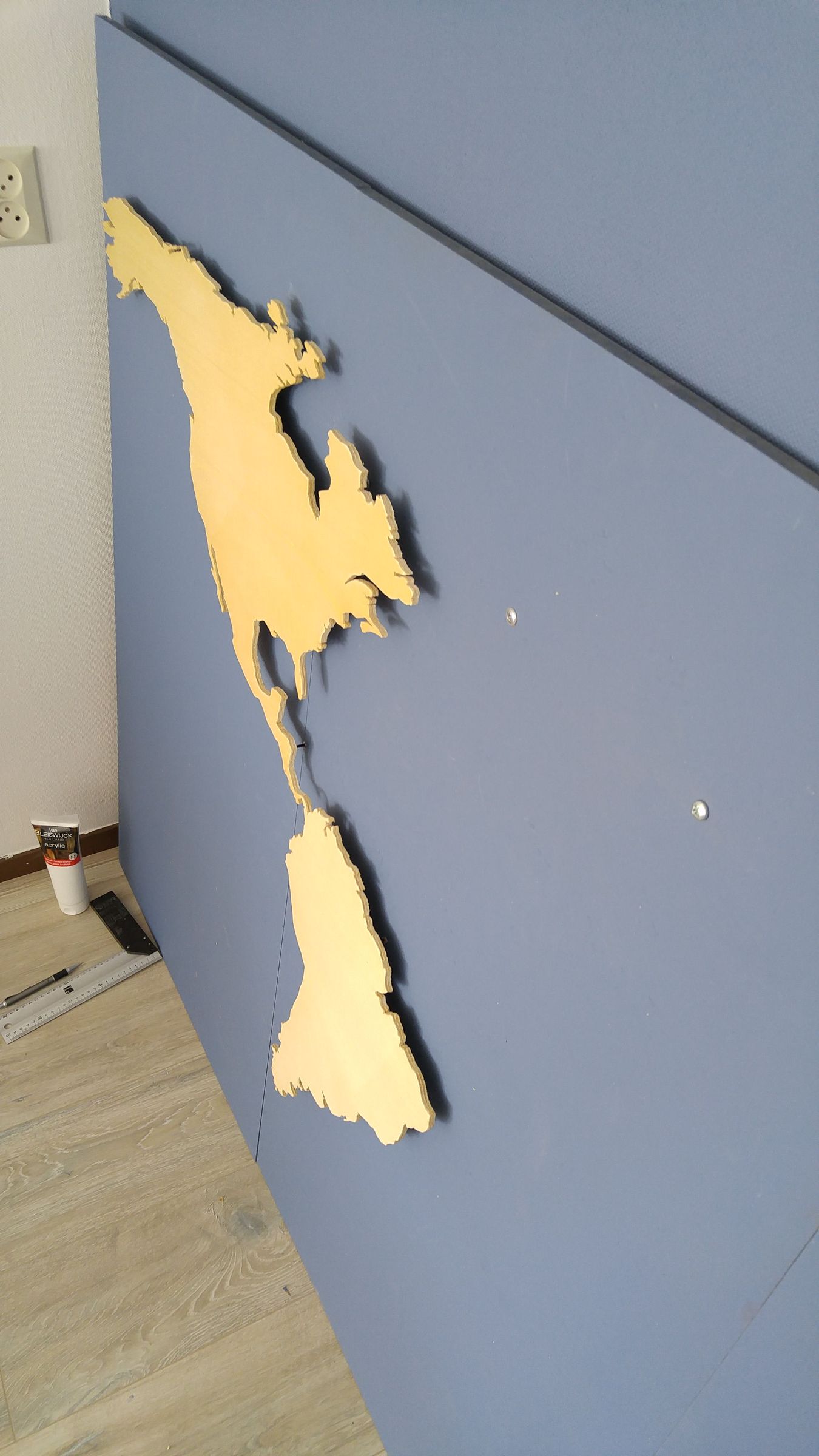 Wooden Wall Mounted World Map : 7 Steps (with Pictures) - Instructables