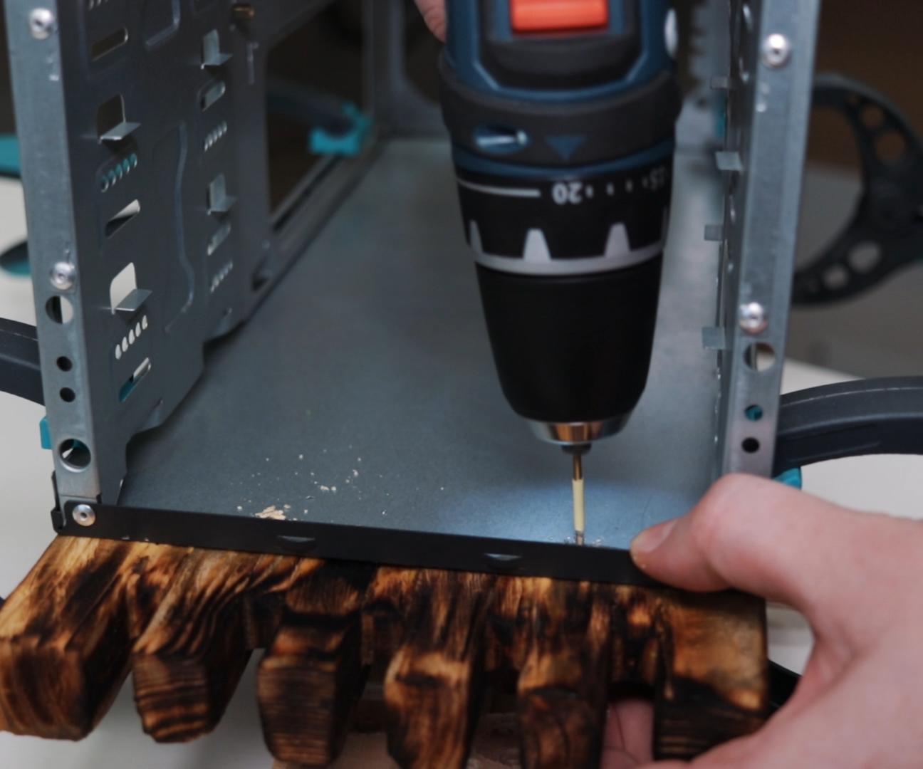 Insane PC Case Overhaul : 23 Steps (with Pictures) - Instructables