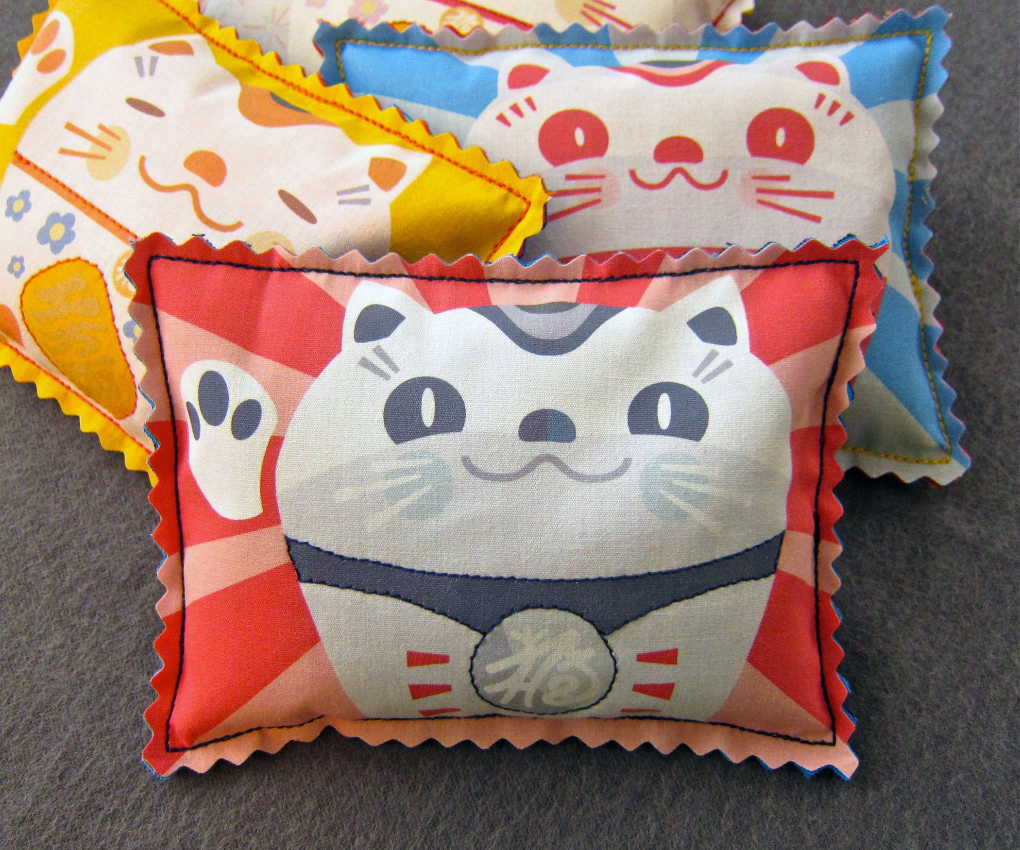 Lucky Cat Heat Pack : 9 Steps (with Pictures) - Instructables