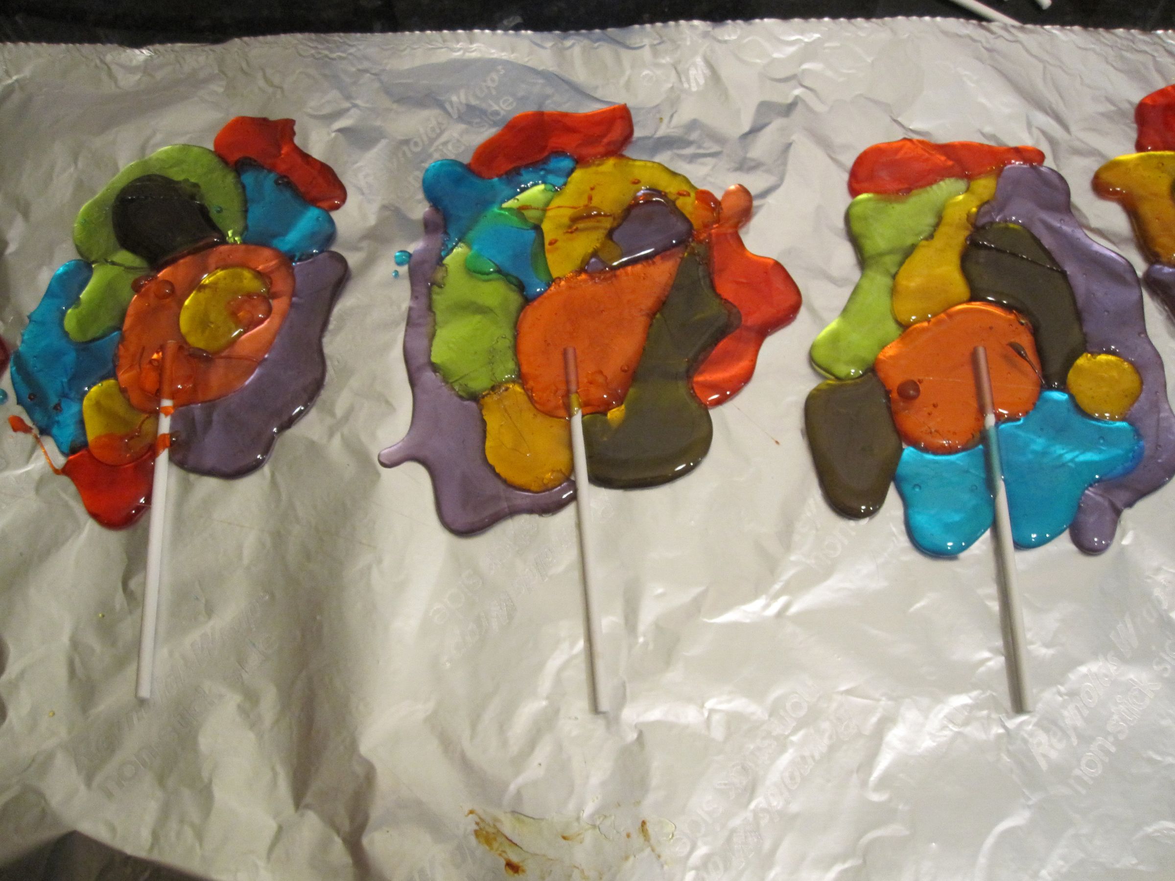 EVERY FLAVOR SUCKERS : 4 Steps - Instructables