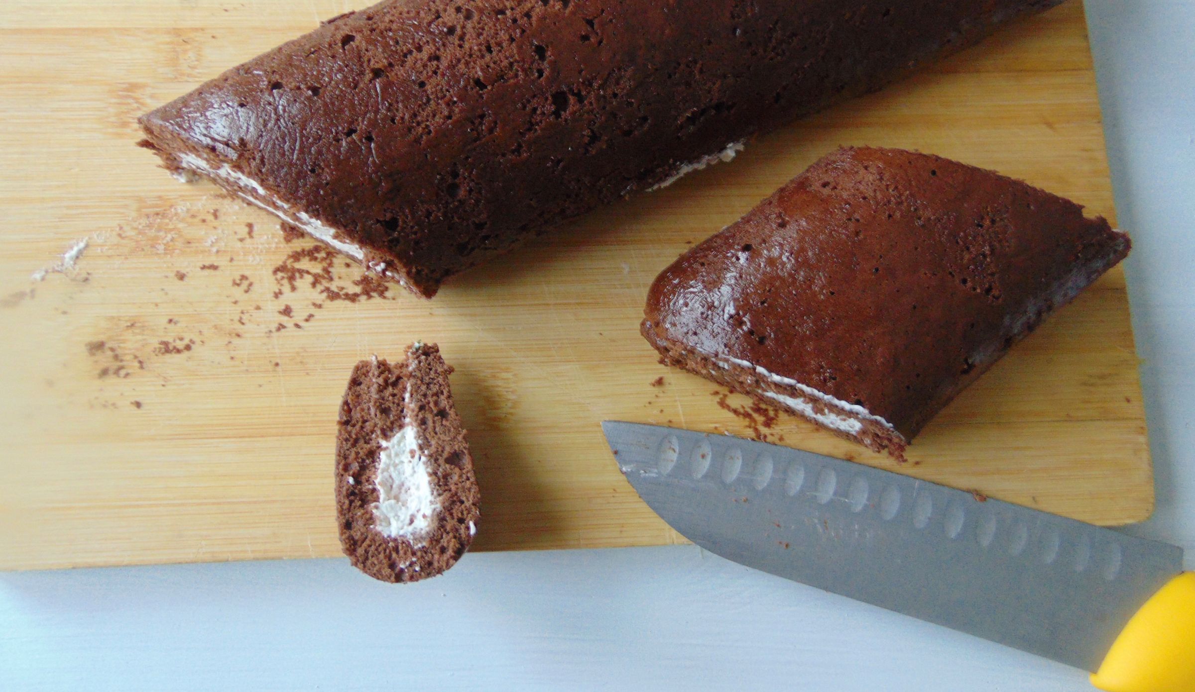 Christmas Yule Log Roll : 10 Steps (with Pictures) - Instructables