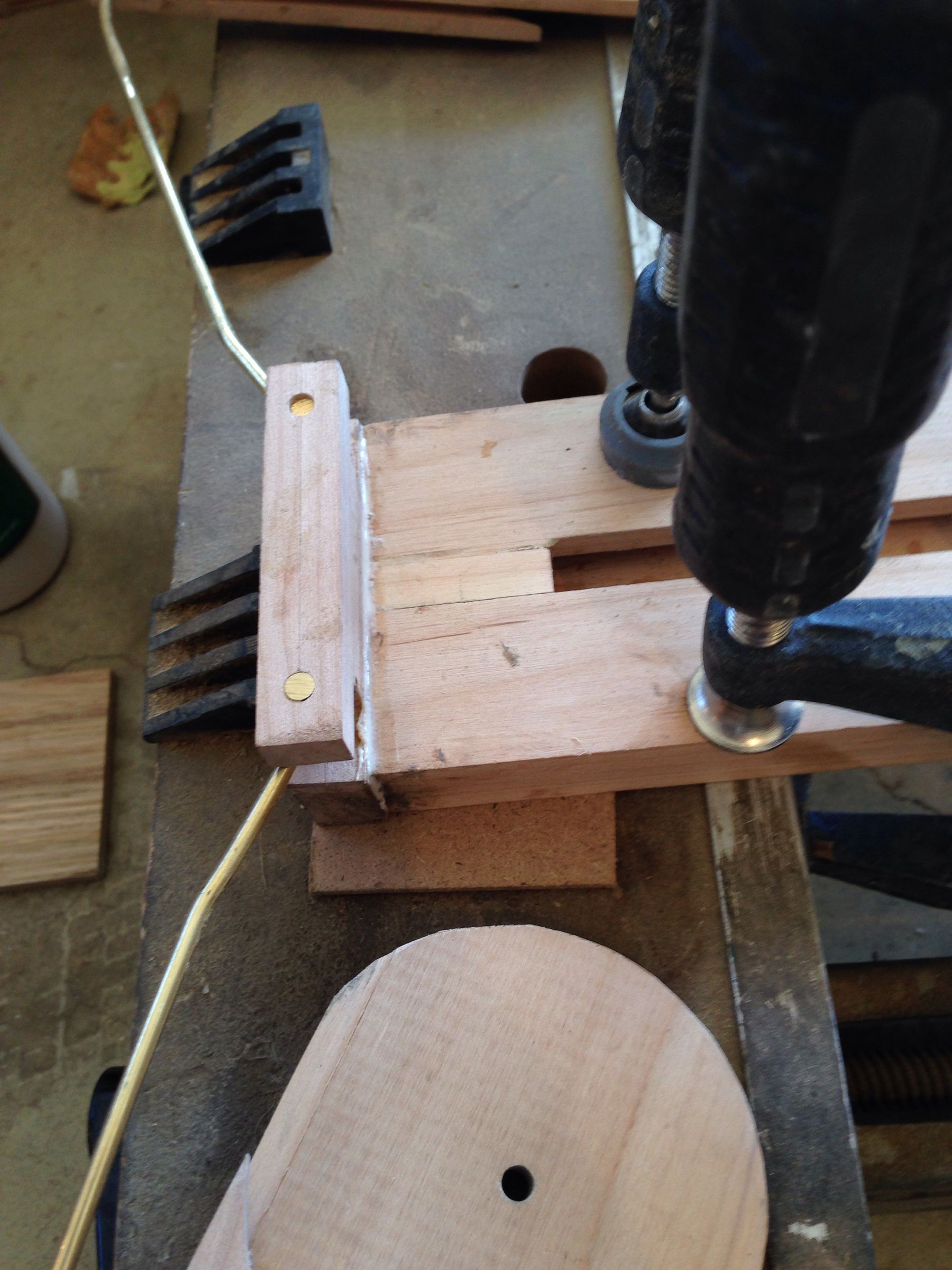 Transforming Pool Cue Rest : 8 Steps (with Pictures) - Instructables