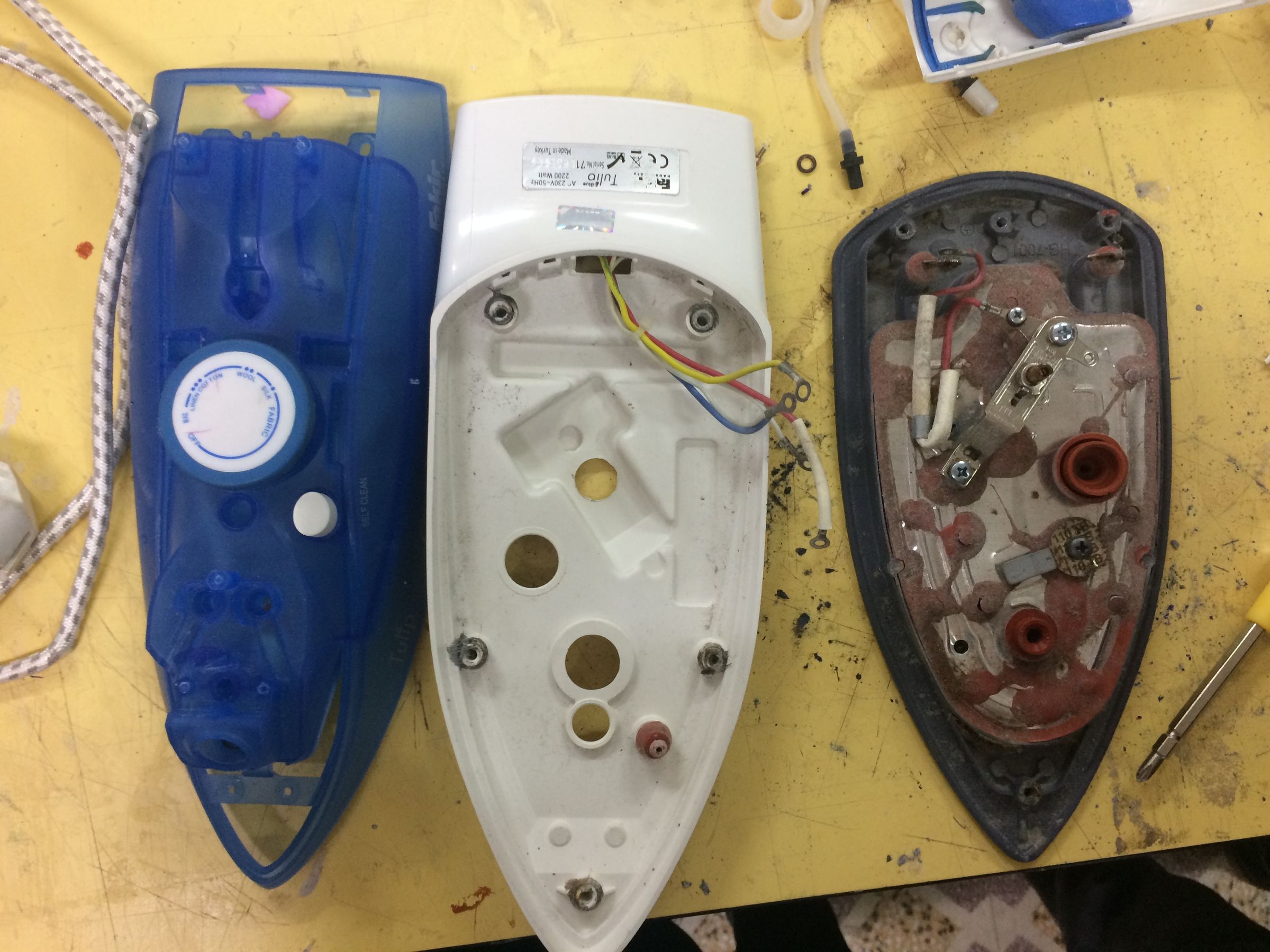 Iron Disassembly : 5 Steps - Instructables