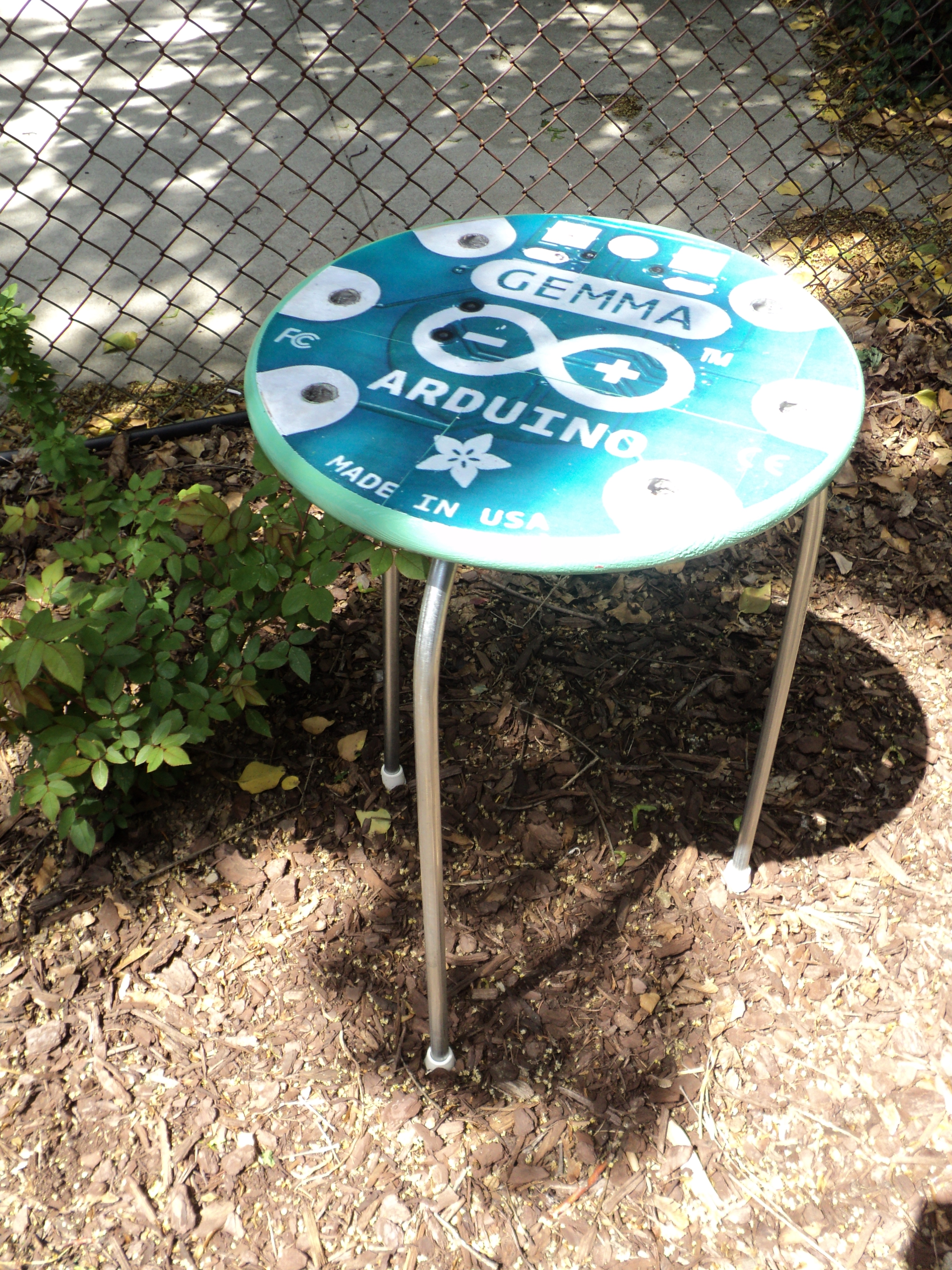 Giant Arduino GEMMA Side Table : 5 Steps (with Pictures) - Instructables