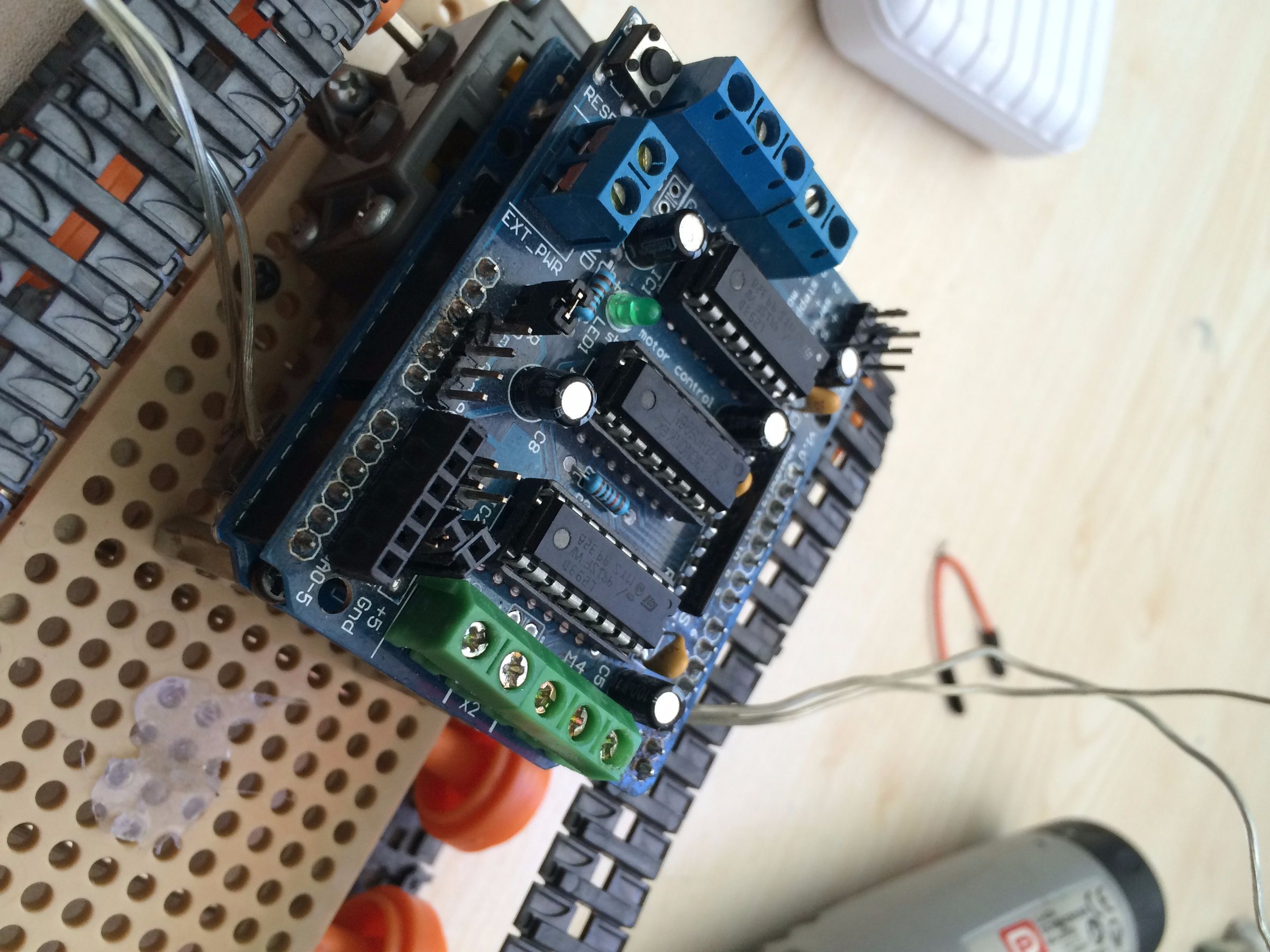 Arduino + Bluetooth Controlled Tank : 10 Steps (with Pictures ...