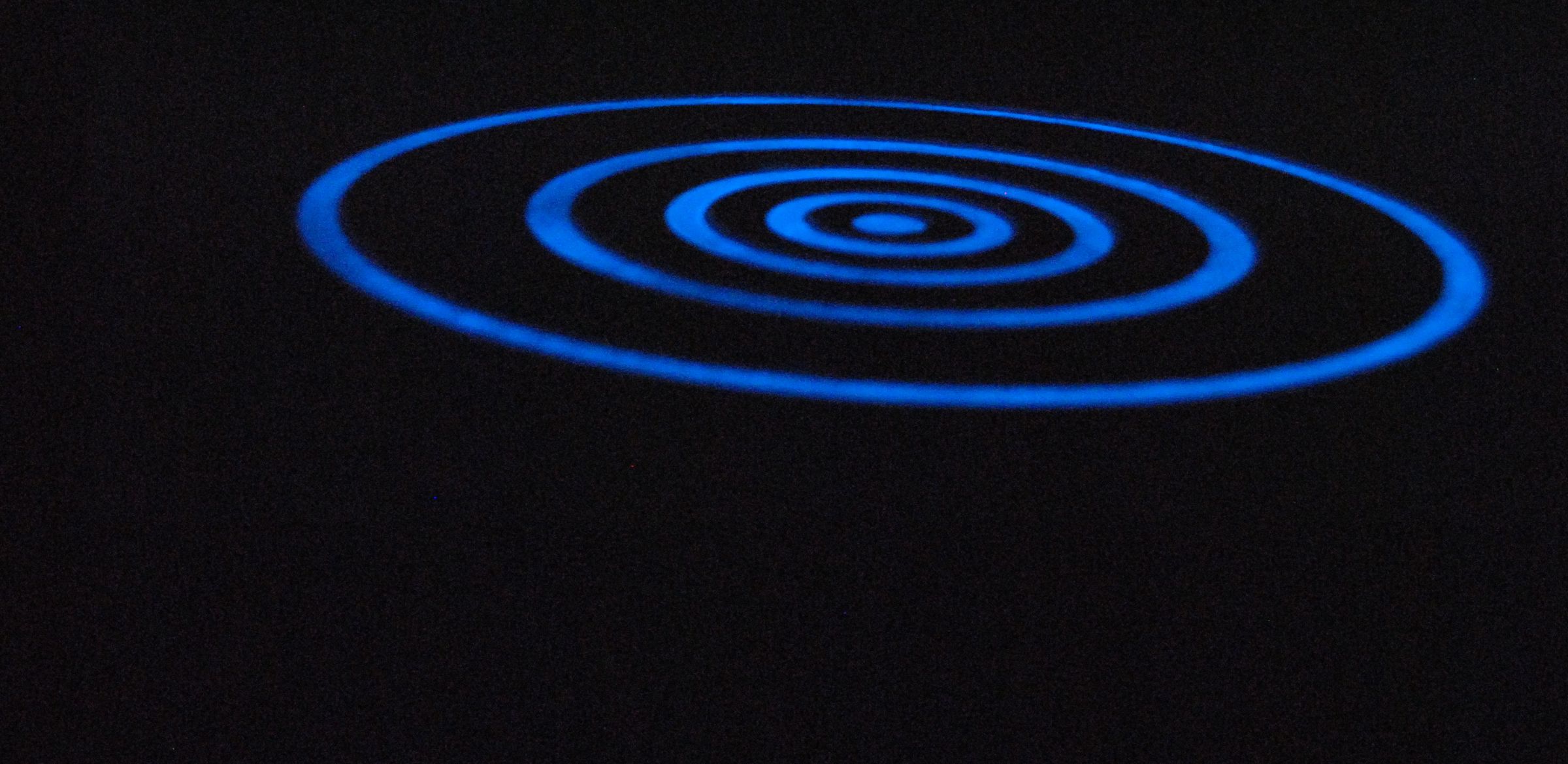 How to Make a Tron Data Disc (with Pictures) - Instructables
