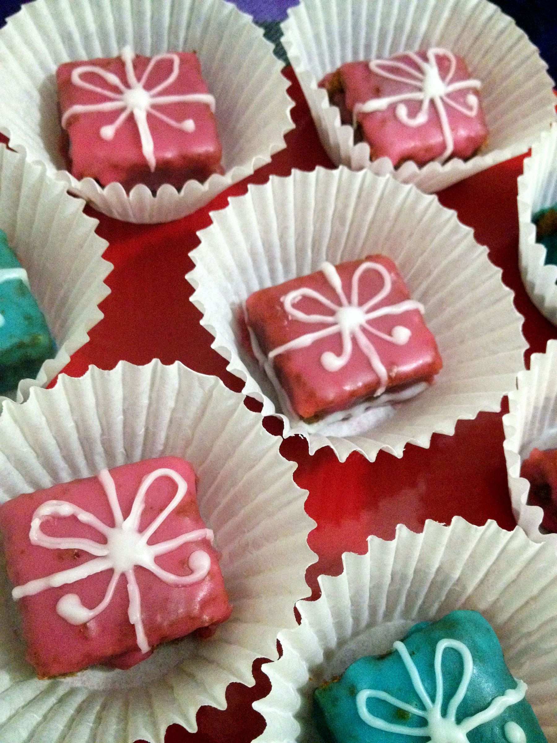 Edible Gift Box : 9 Steps - Instructables