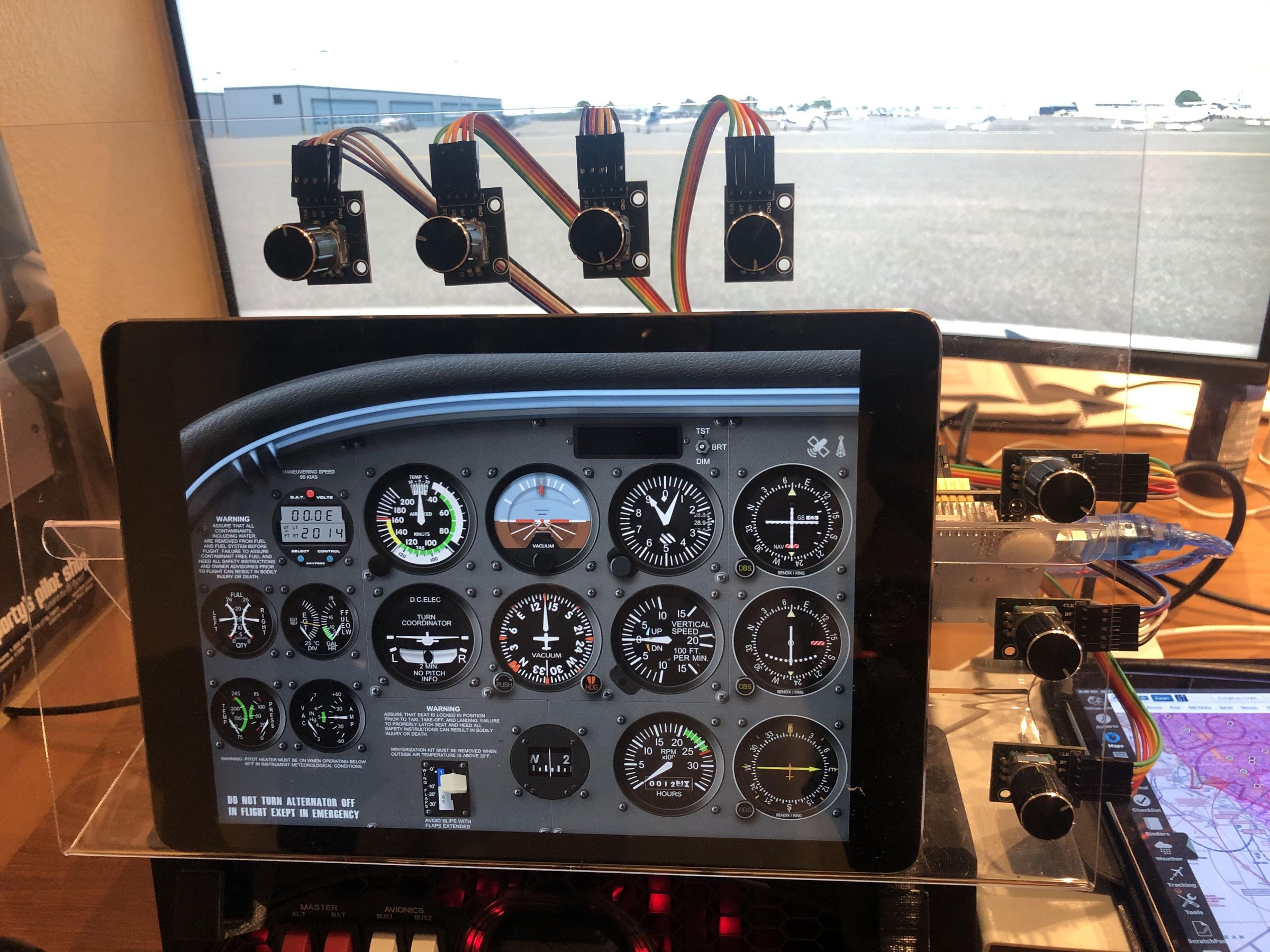 Acrylic Tablet Stand for Flight Sim With Real Knobs : 4 Steps ...