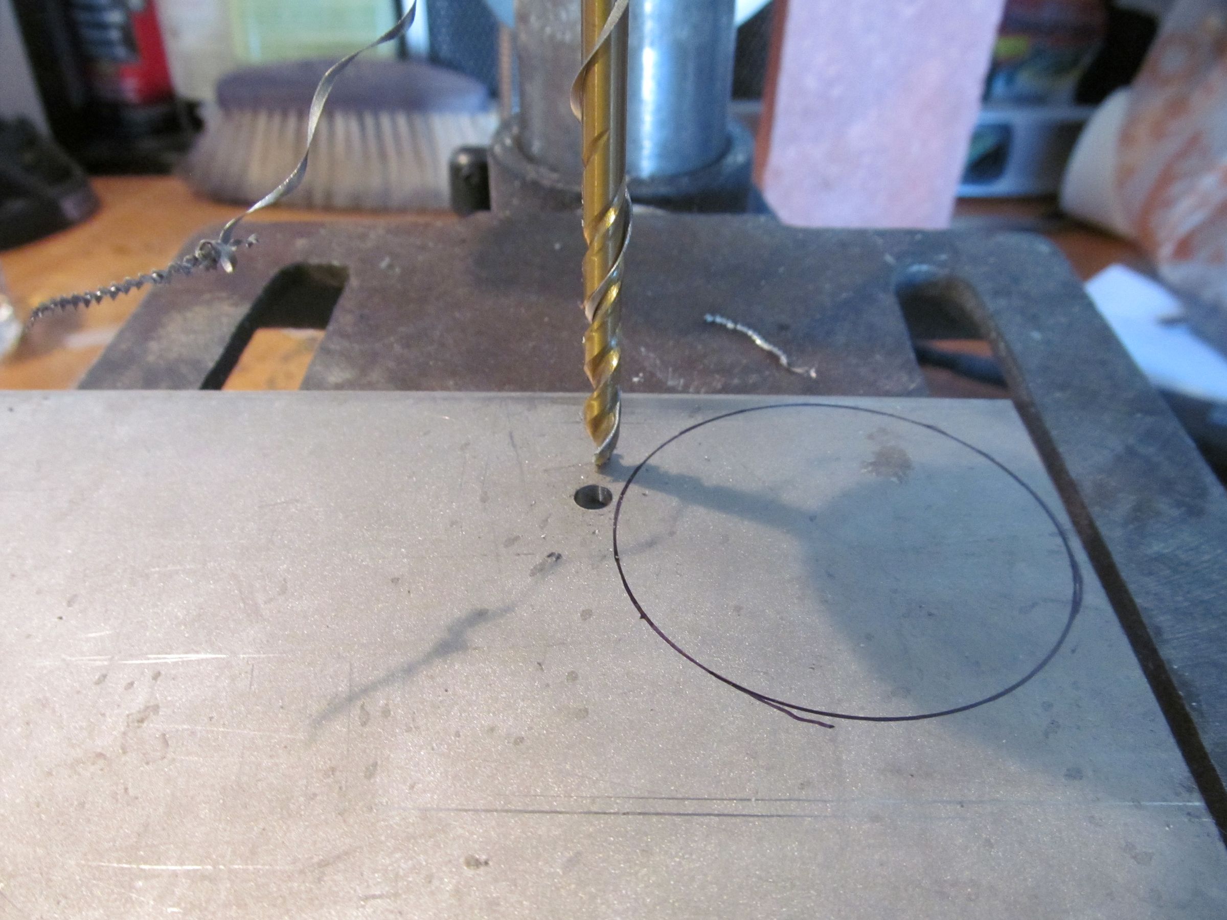 Titanium Plate Alcohol Stove : 8 Steps - Instructables