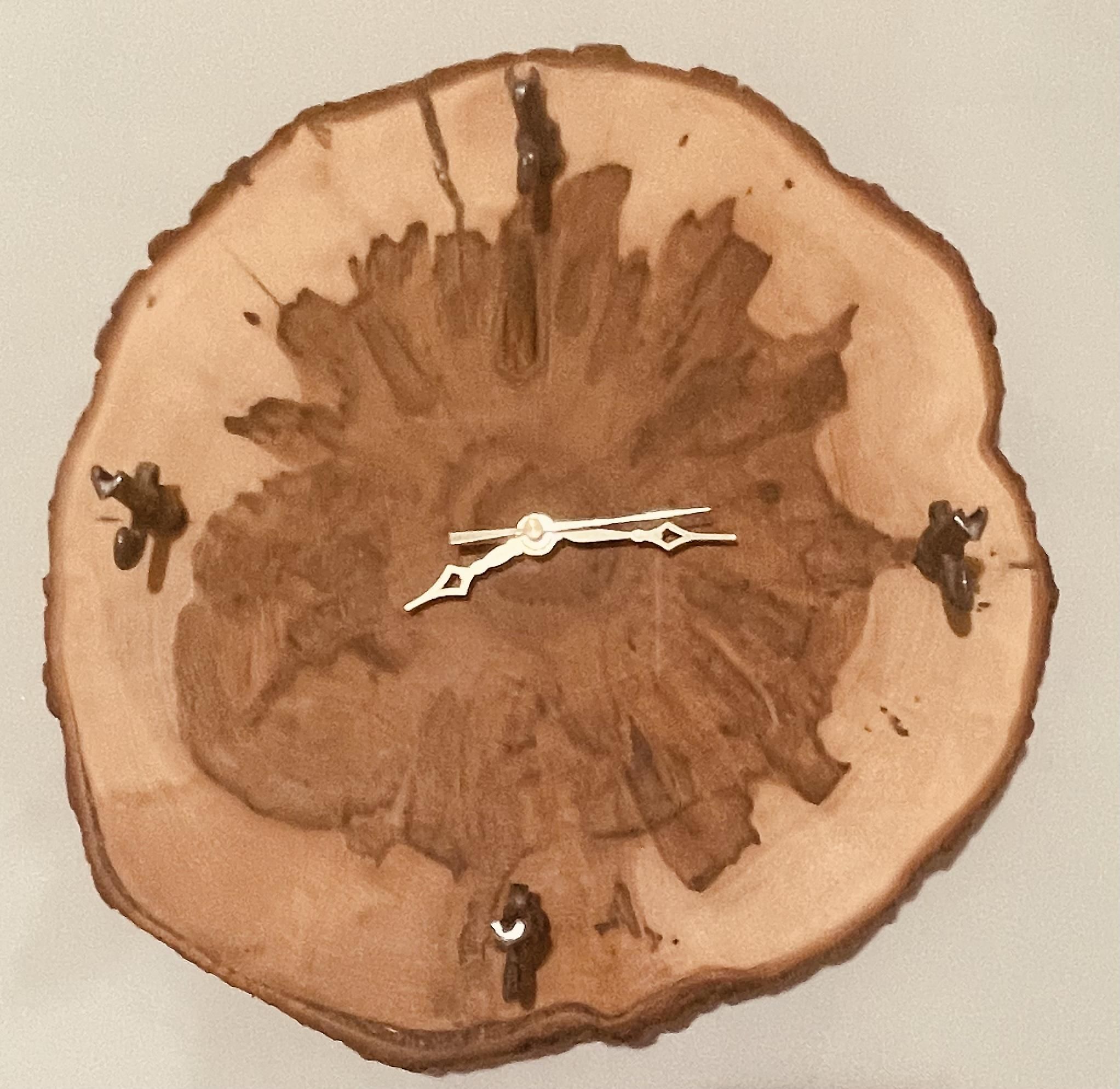 “TAP INTO TIME” - Maple Clock : 6 Steps (with Pictures) - Instructables