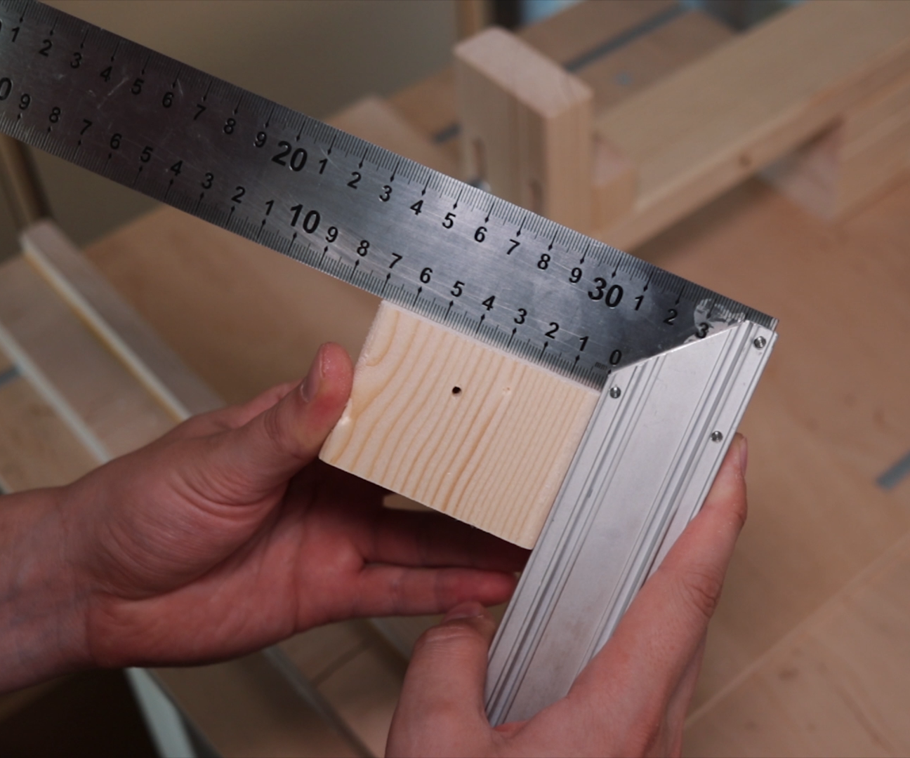 Jigsaw Table Like Table Saw?! : 21 Steps (with Pictures) - Instructables