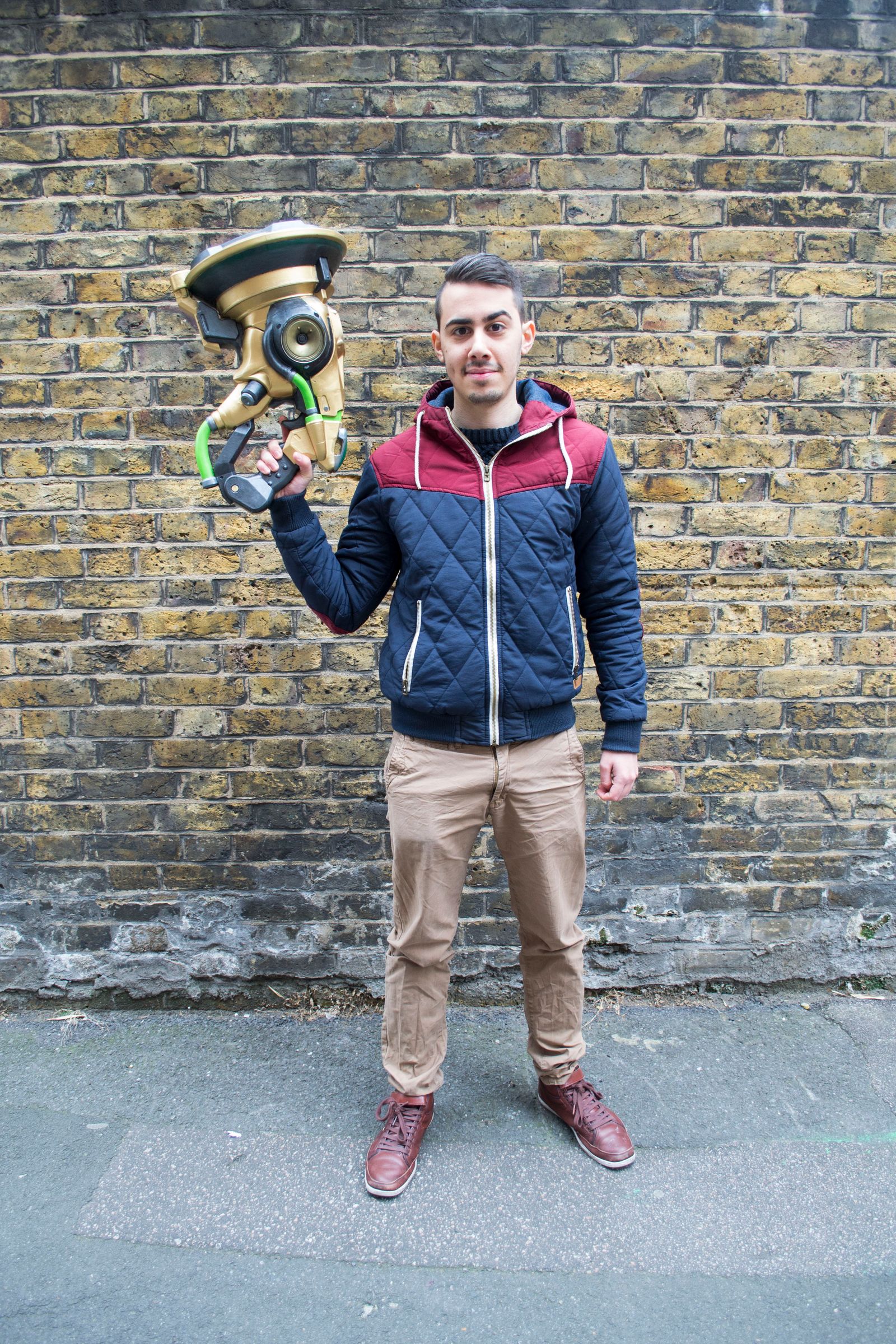 Lucio Gun 3D Printed With Real Speakers From Overwatch : 7 Steps (with ...