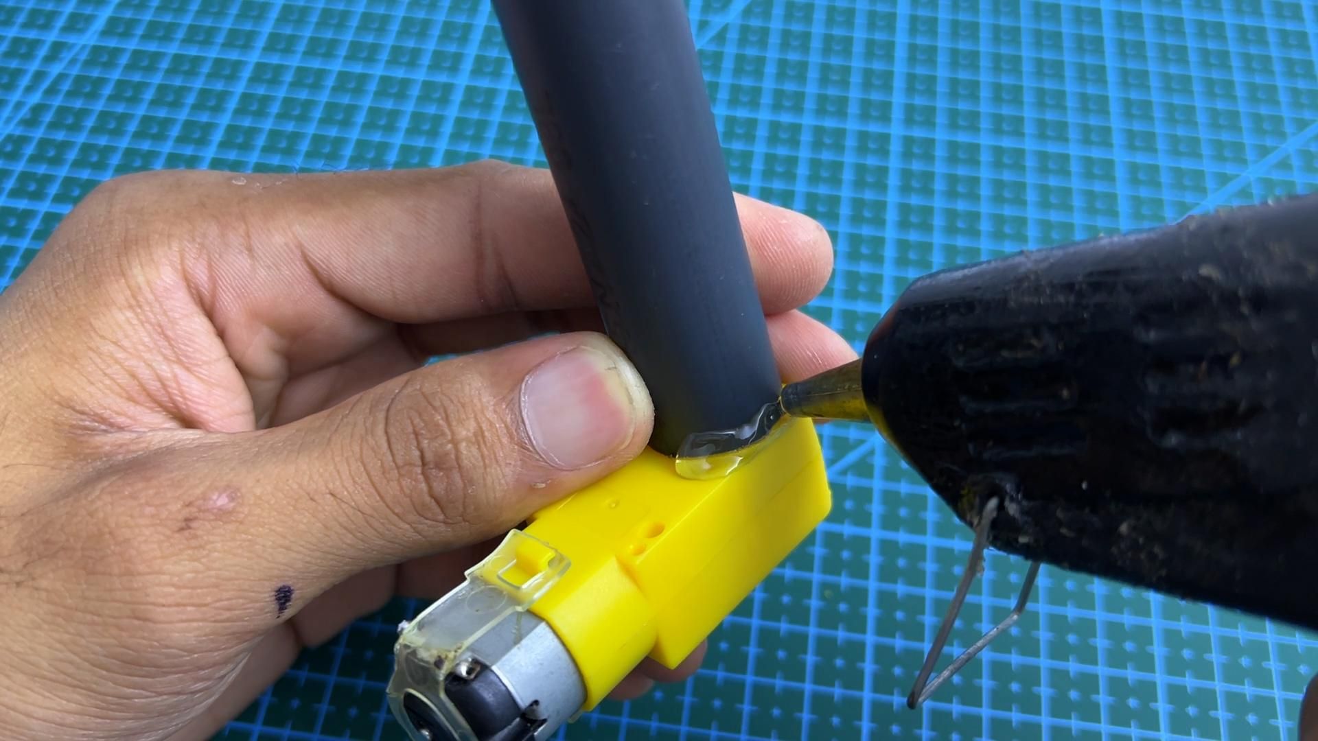 Mechanical Linear Actuator : 6 Steps (with Pictures) - Instructables