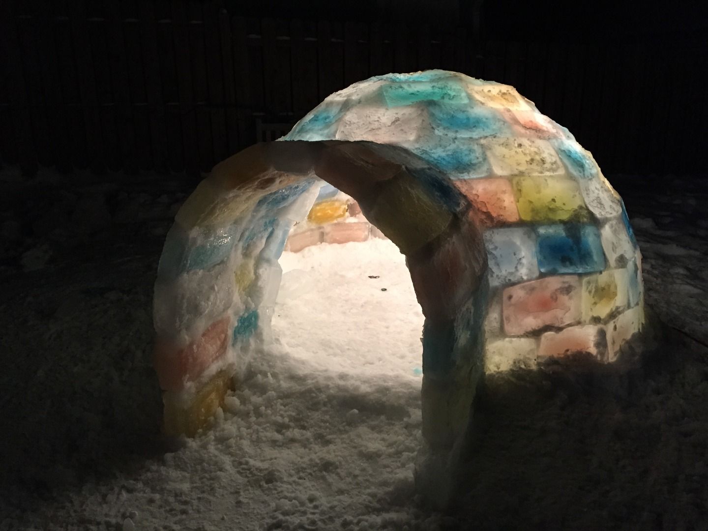 Make an Ice Block Igloo : 7 Steps (with Pictures) - Instructables