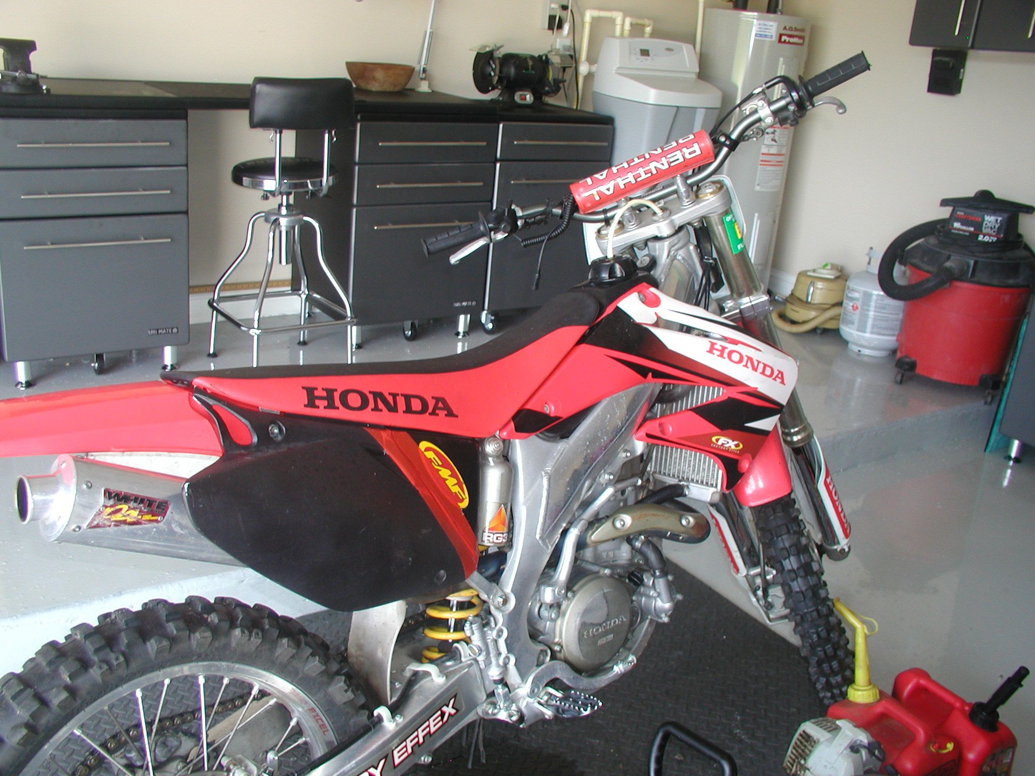 How to Kick Start a Motorcycle. : 5 Steps (with Pictures) - Instructables