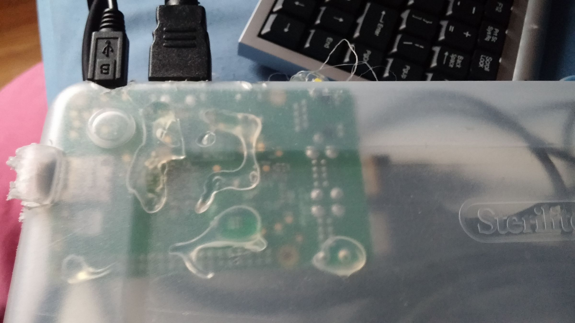 Netbook Laptop Build for $ 160 - Raspberry Pi Powered. : 6 Steps - Instructables