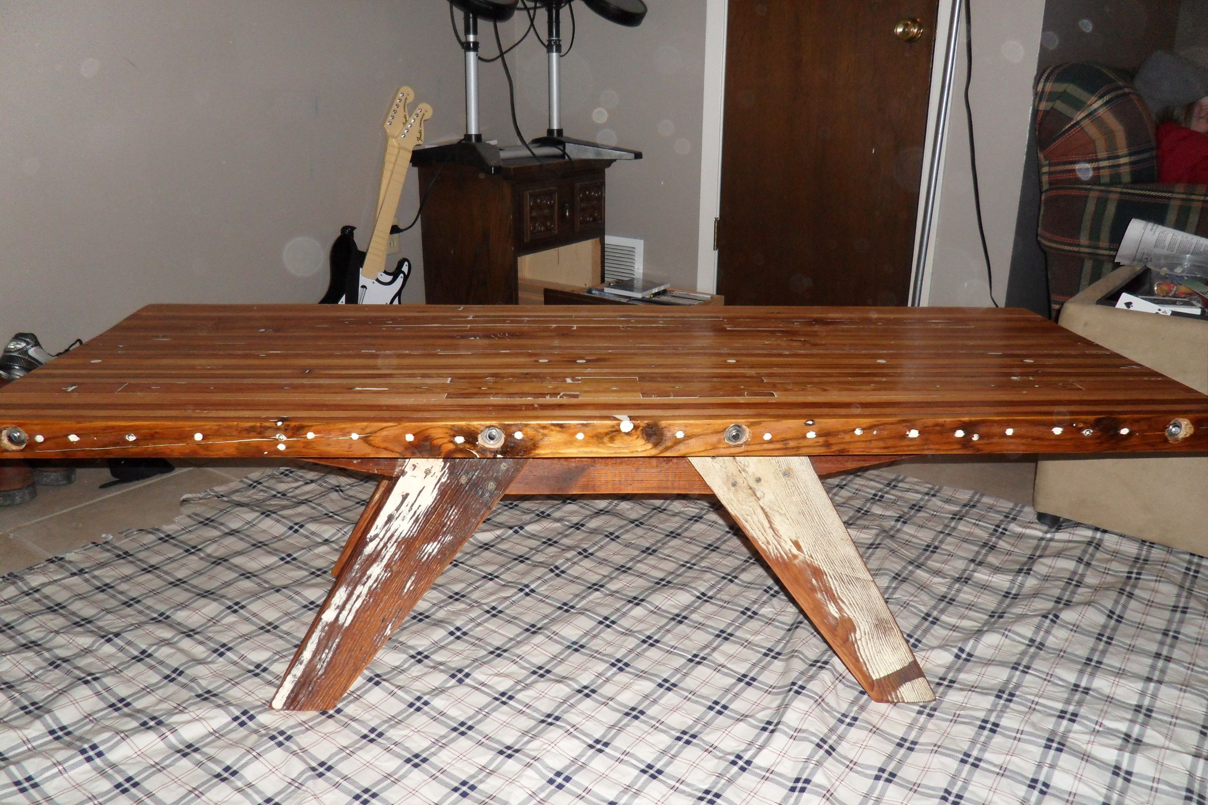 Scrap Table : 4 Steps (with Pictures) - Instructables