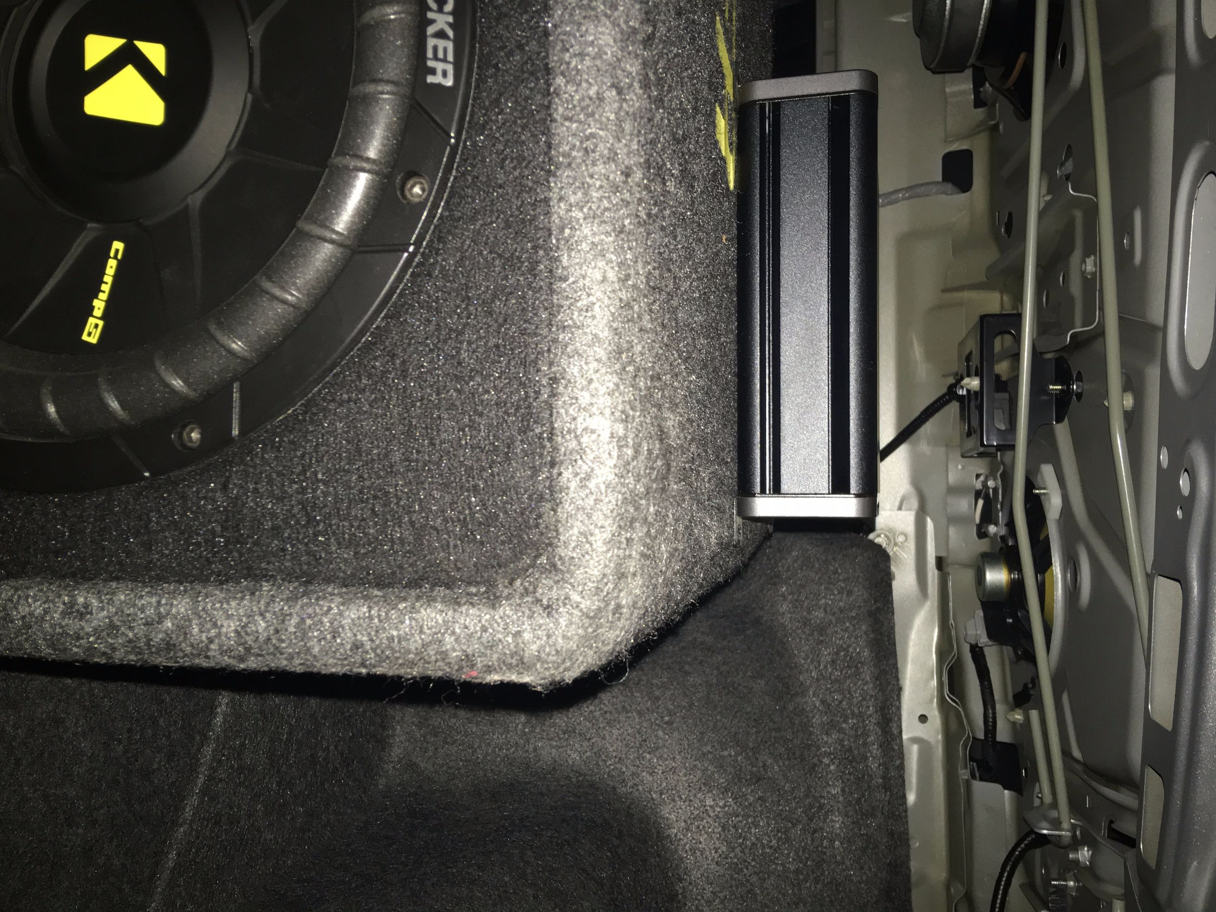 How to Hook Up an Amp to Subwoofers : 11 Steps (with Pictures ...