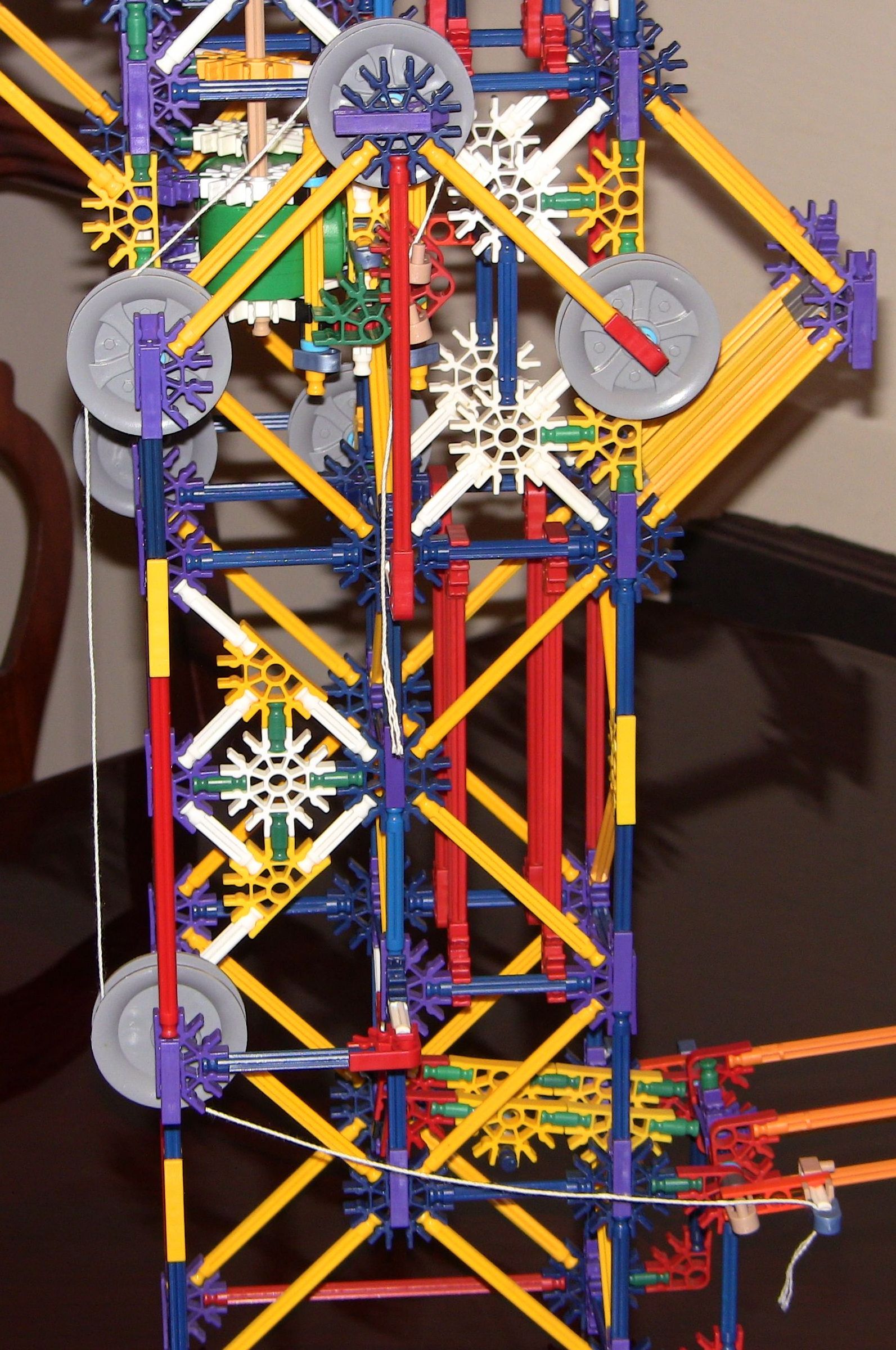 Knex Automatic Drawbridge Element : 7 Steps - Instructables