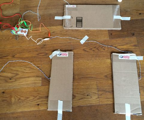 Makey Makey Run and Jump Game Pads : 15 Steps - Instructables