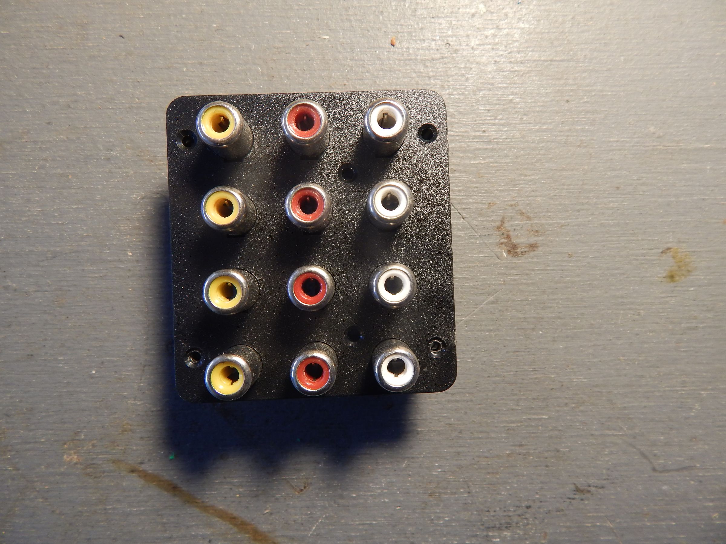 Audio/Video Cable ( RCA Connector ) Splicer/Splitter From Salvage : 3 ...