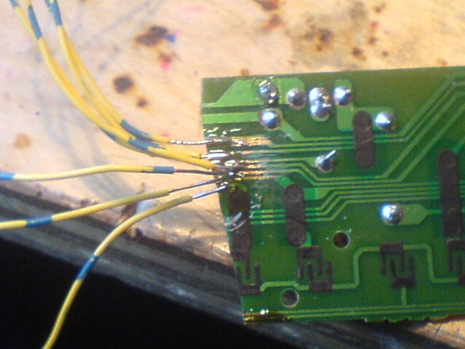 Circuit Bent Keyboard in Altoid Tin : 4 Steps - Instructables