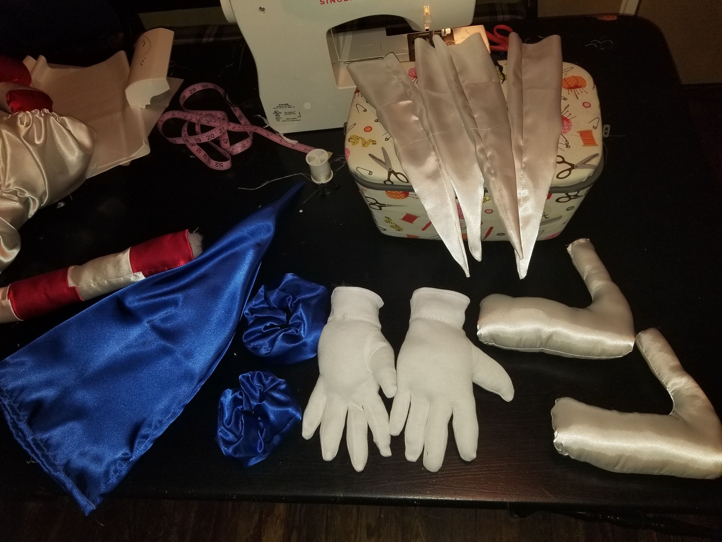 The Clown Doll From Poltergeist Movie Prop : 6 Steps - Instructables