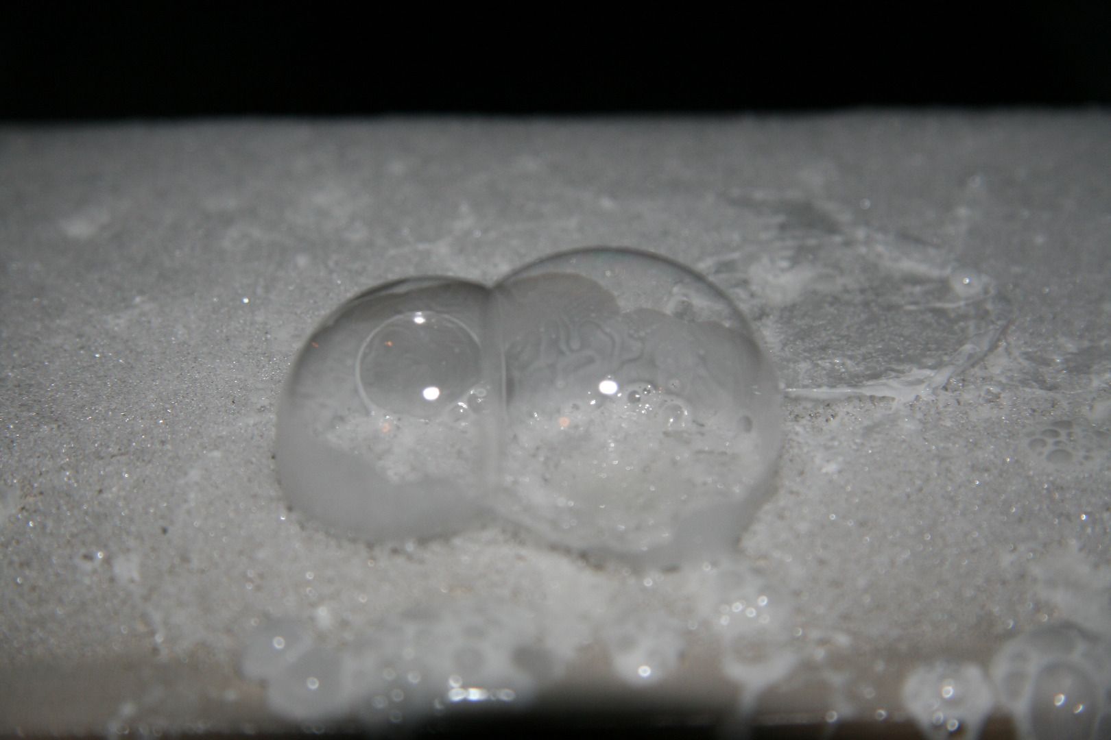 Winter Fun - Frozen Bubbles : 4 Steps (with Pictures) - Instructables