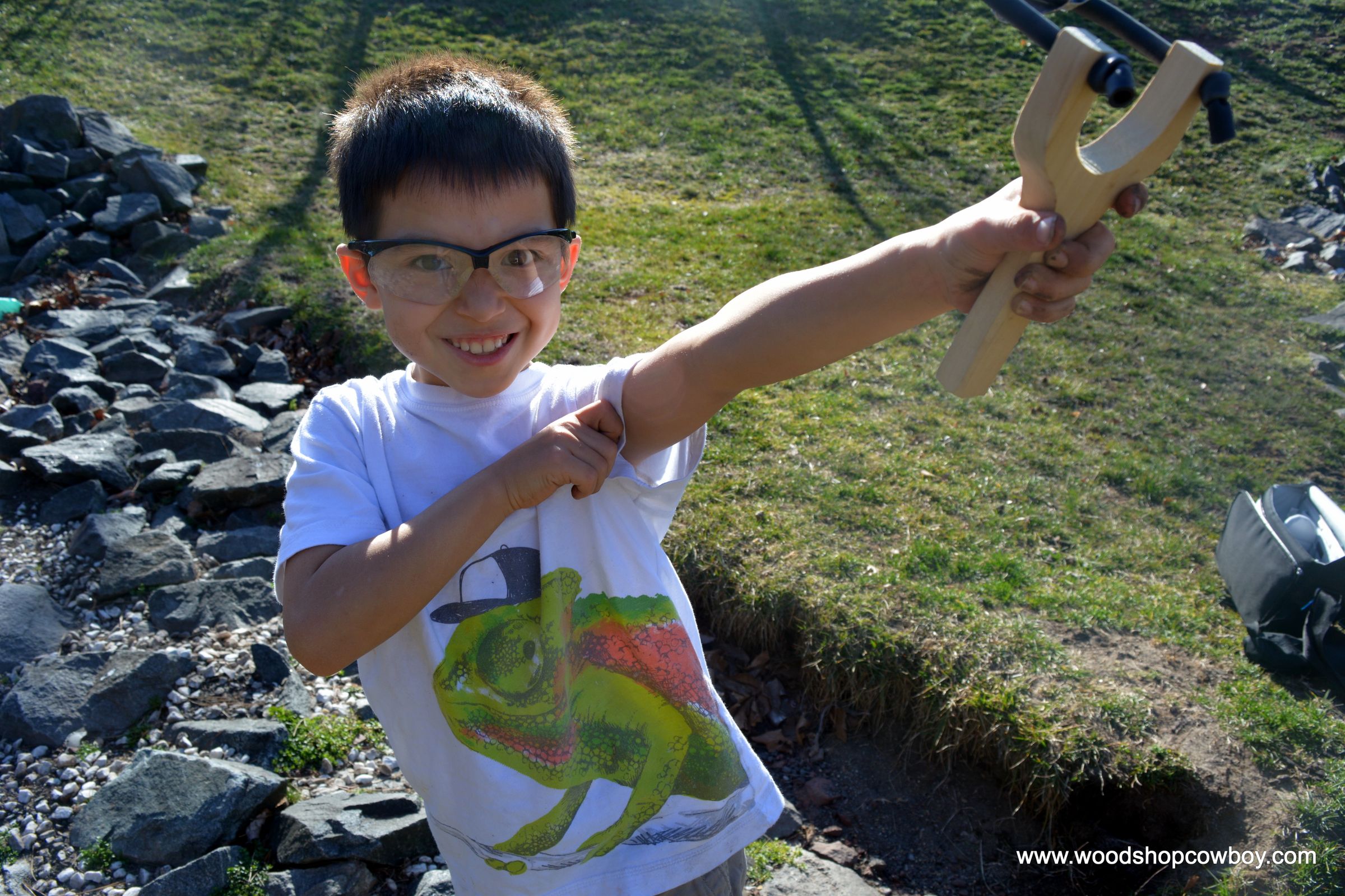 DIY Slingshot : 4 Steps (with Pictures) - Instructables