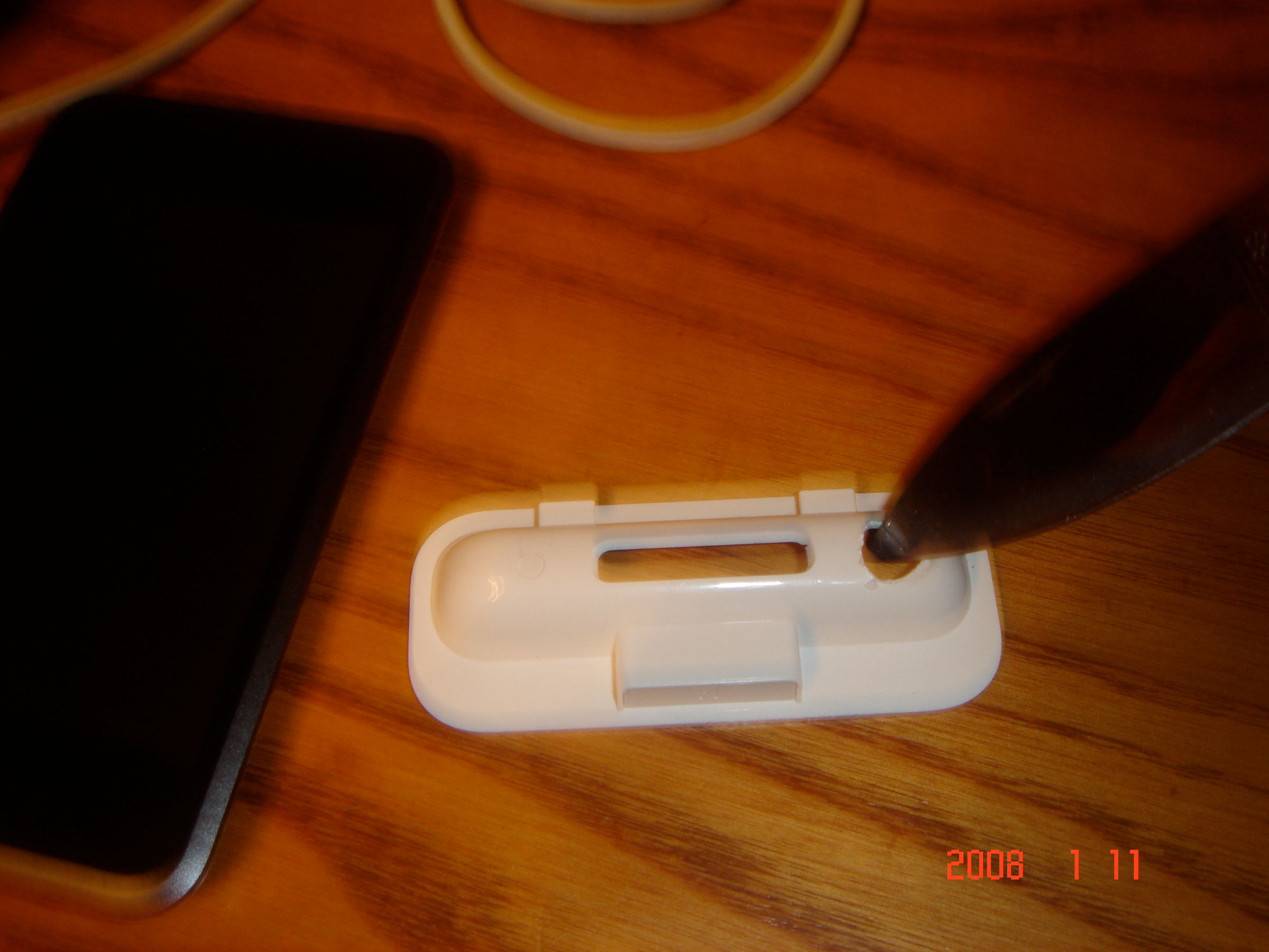 How to Create the Ultimate Ipod Touch DOCK! : 9 Steps - Instructables