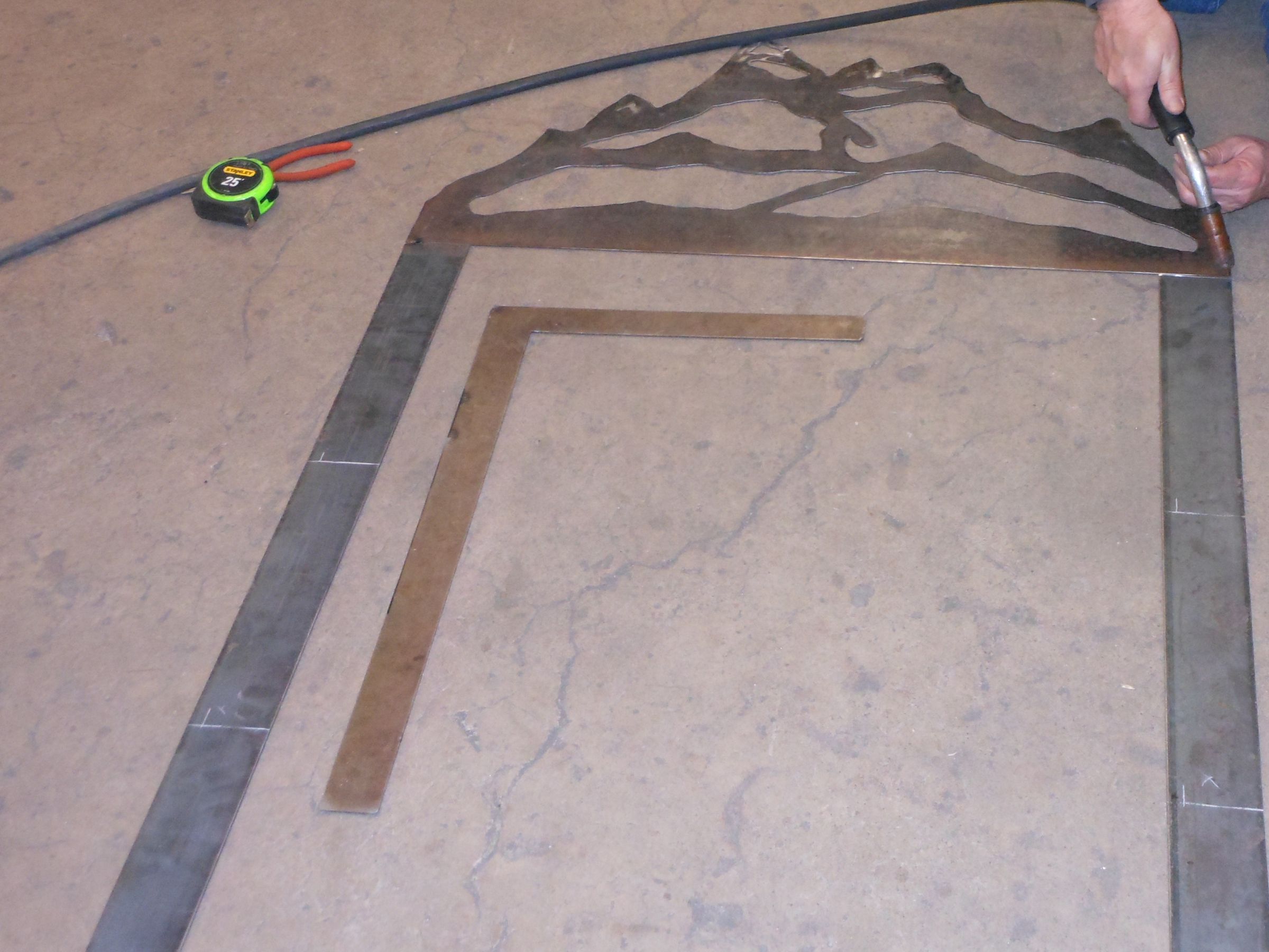 Scenic Metal Snowboard Rack : 9 Steps (with Pictures) - Instructables