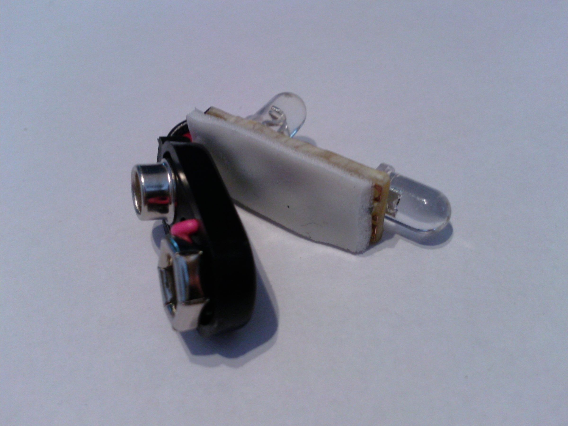 9V IR Detector : 12 Steps (with Pictures) - Instructables