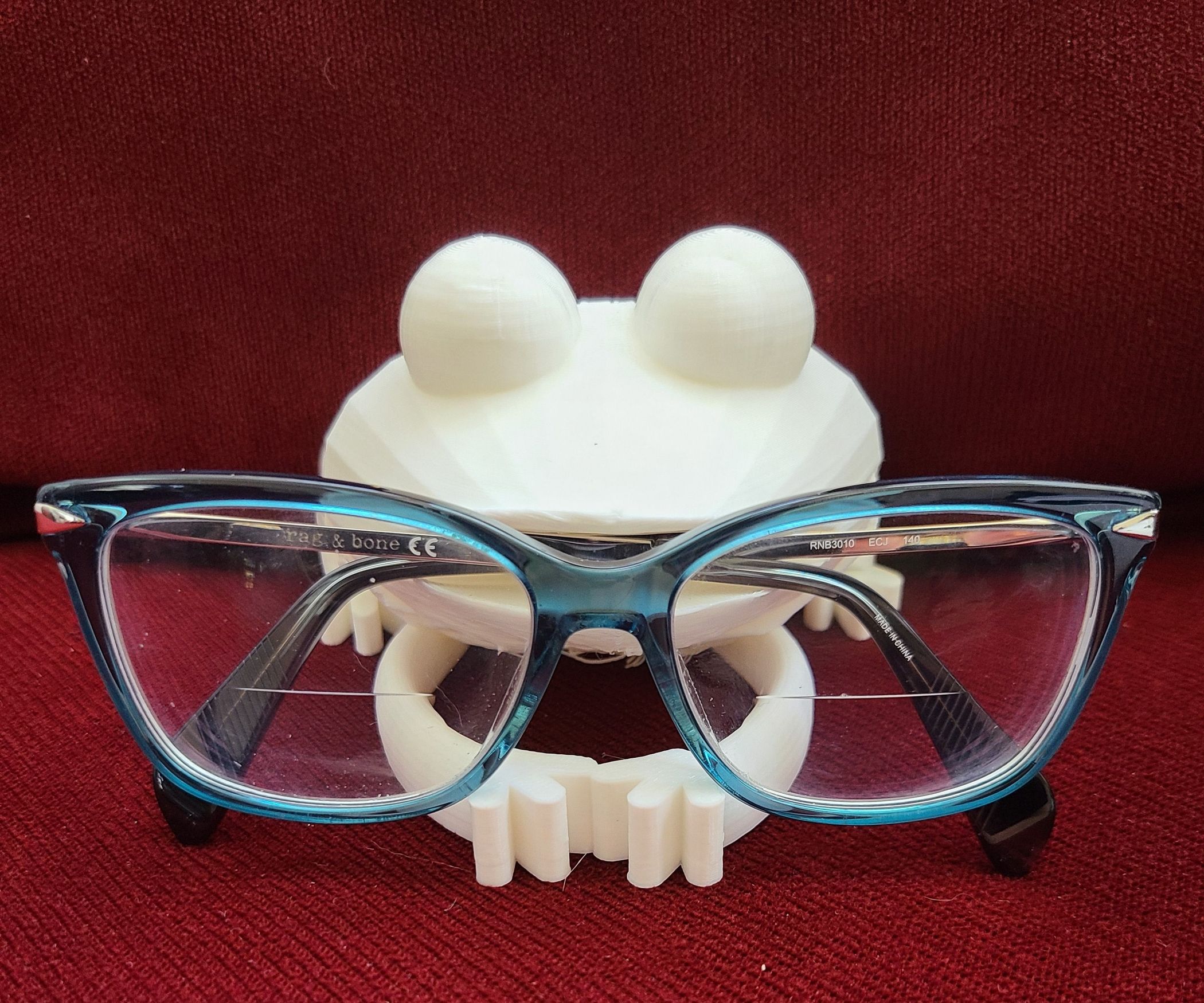 Frog Phone Charger and Glasses Holder : 5 Steps (with Pictures ...