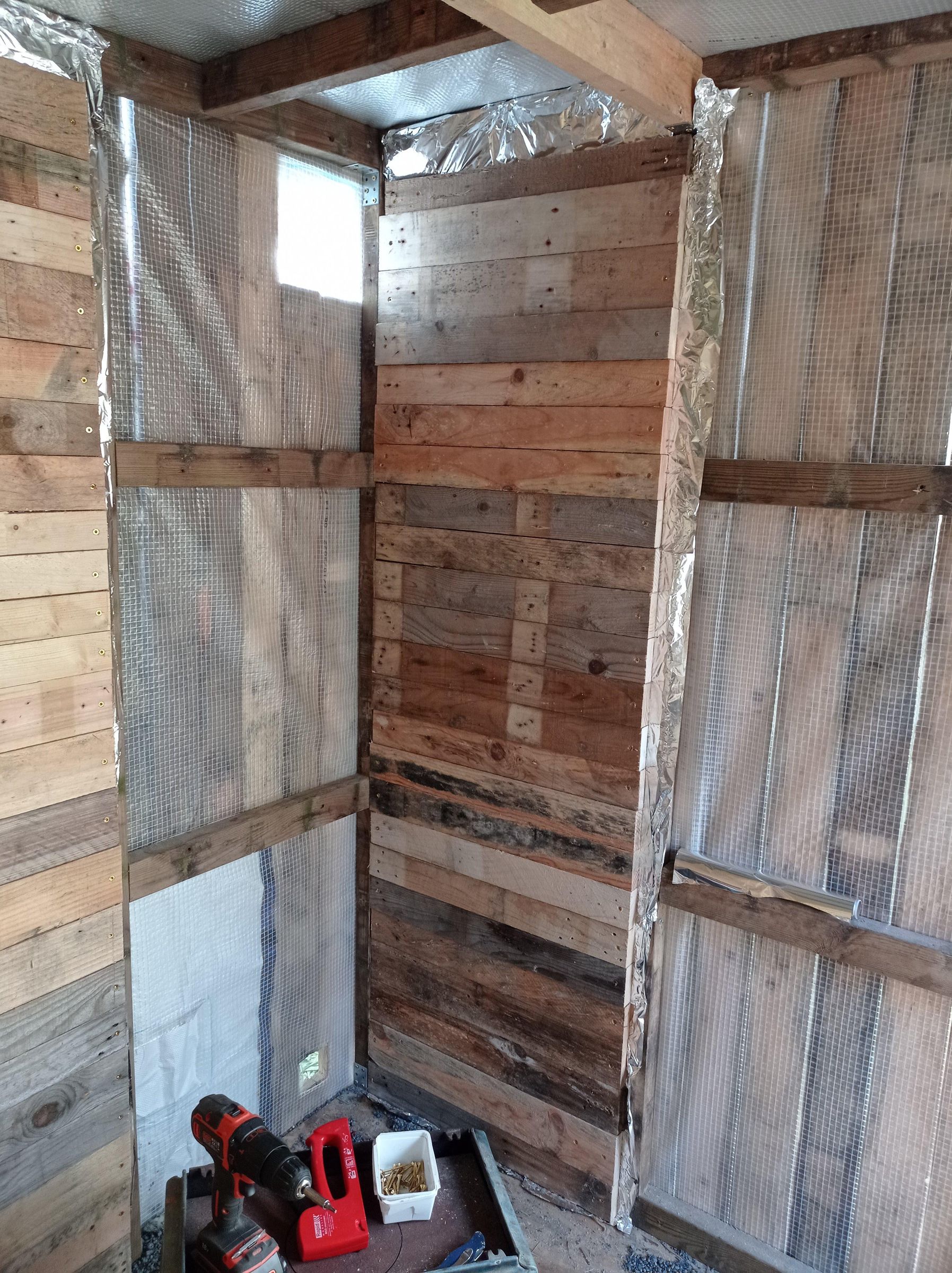 My Pallet Sauna : 12 Steps (with Pictures) - Instructables