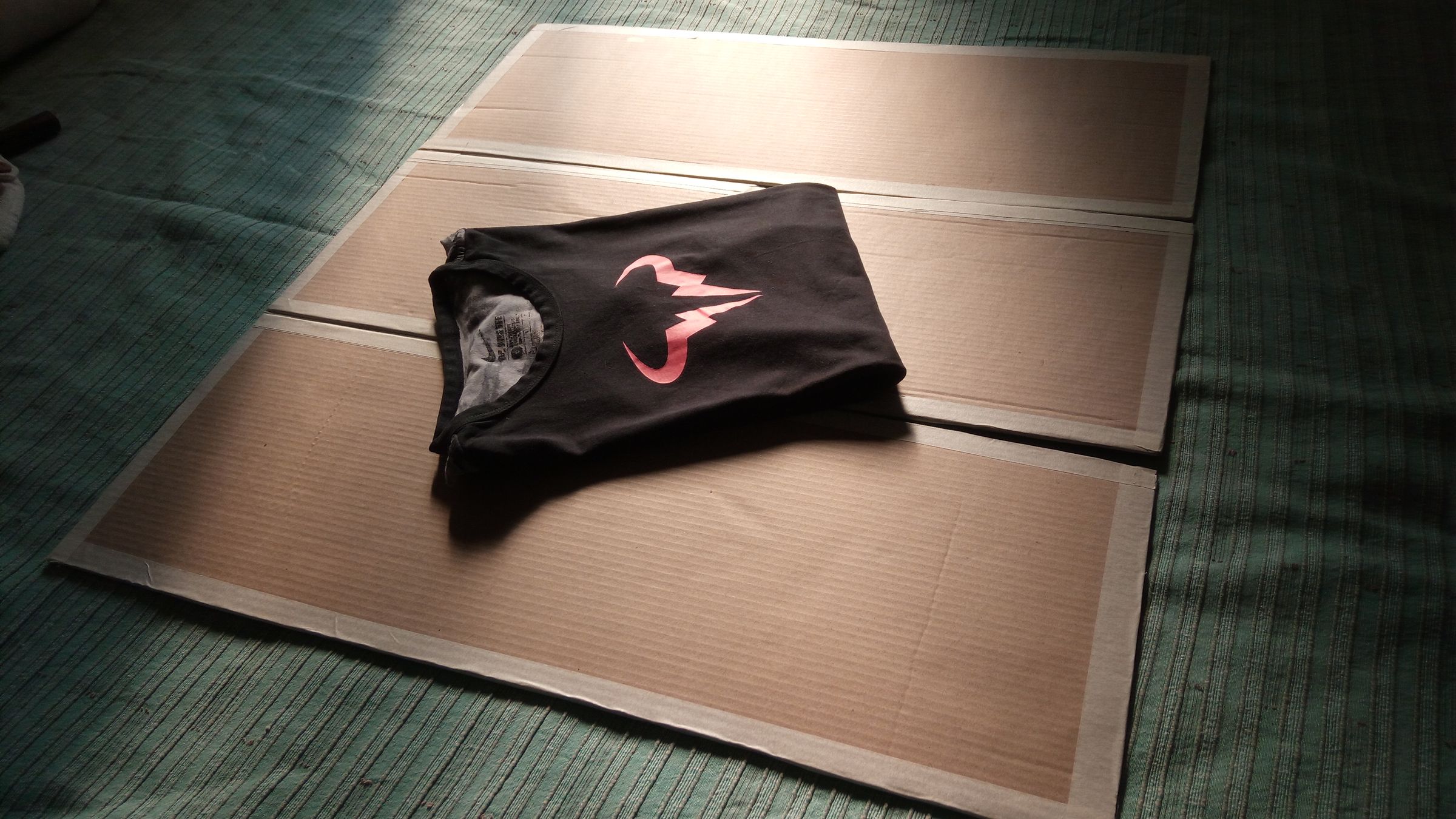 A Cardboard Device: THE SHIRT FOLDER : 6 Steps (with Pictures ...