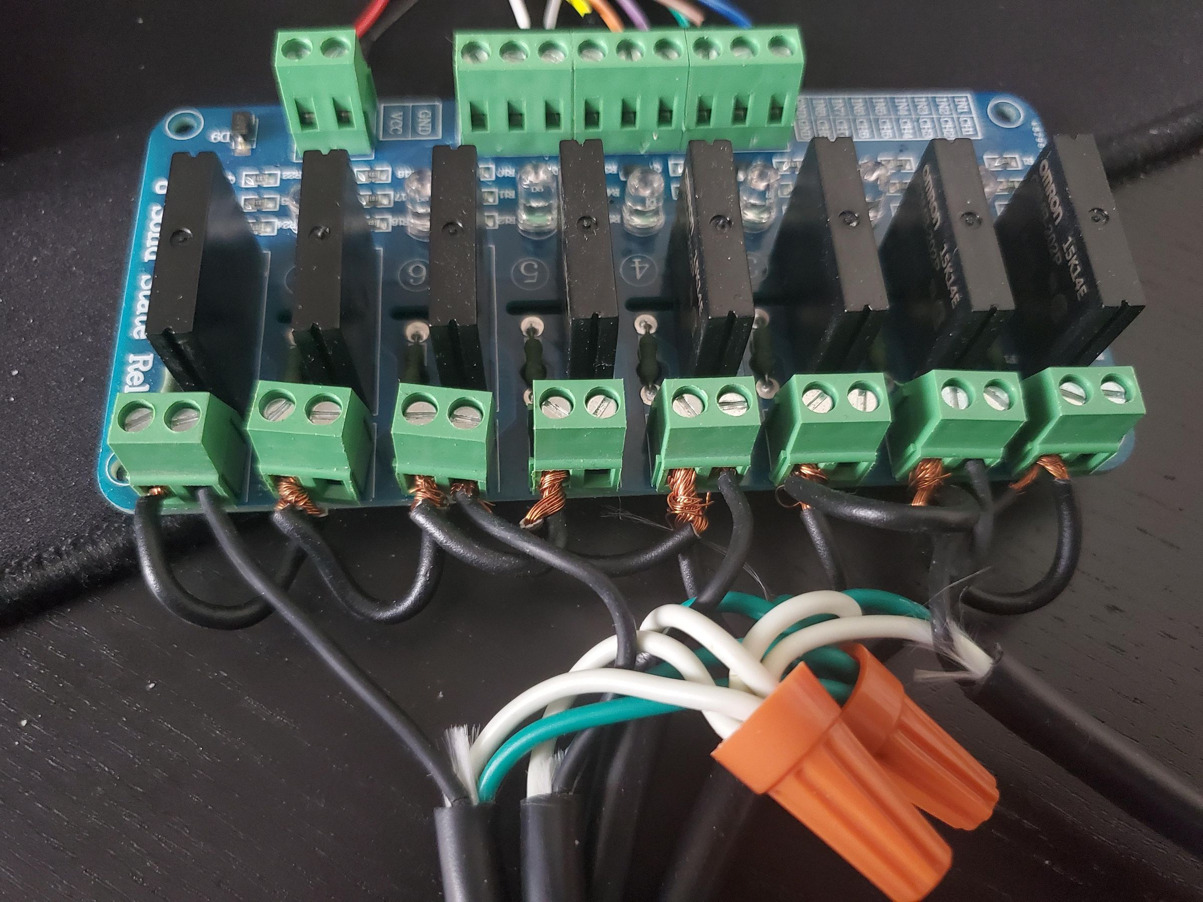 How to Sync Music to Christmas Lights Using a Raspberry Pi and LightShowPi : 10 Steps ...