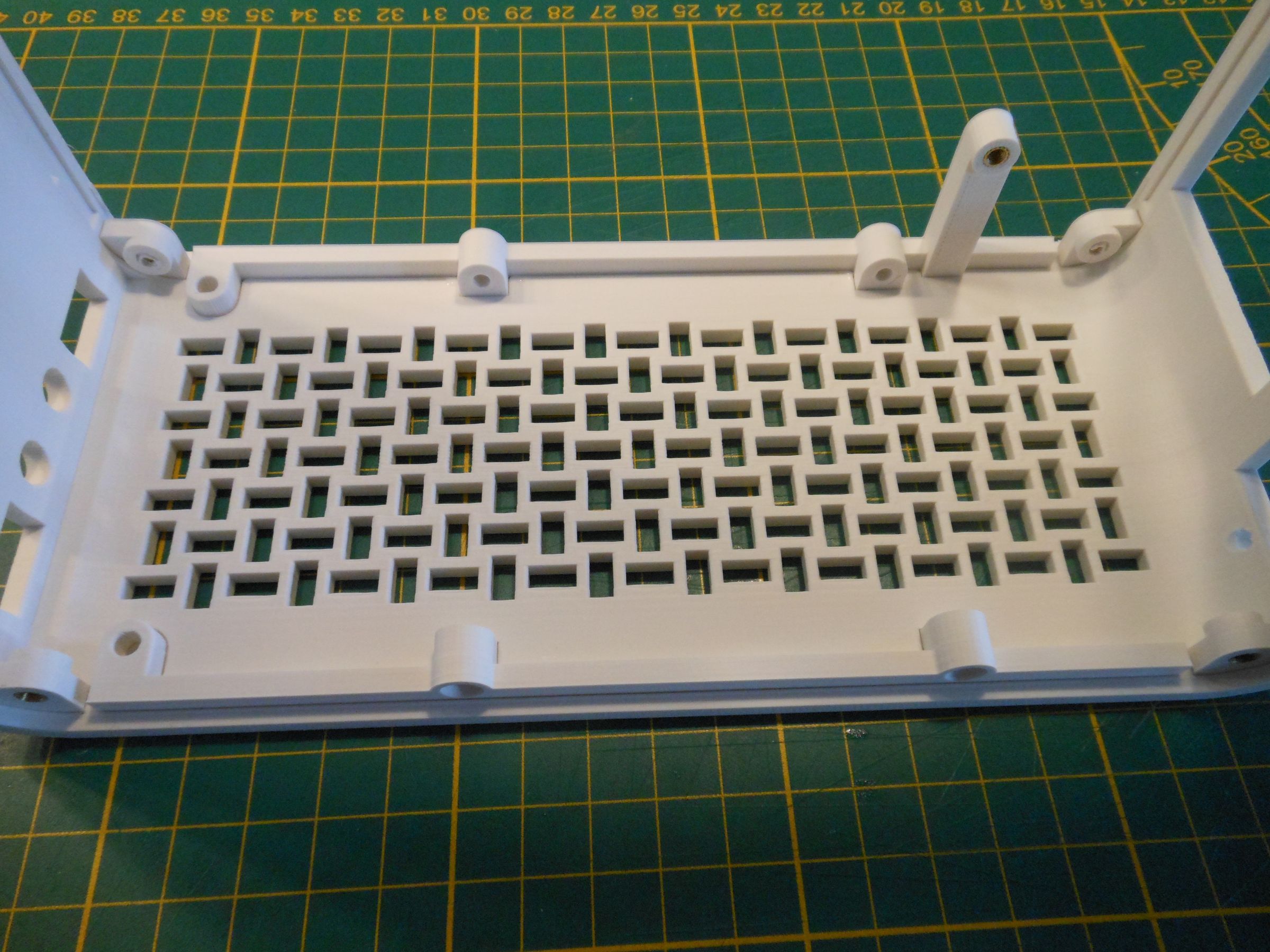 Mikros: Tiny 3D Printed Computer Case : 16 Steps (with Pictures) - Instructables