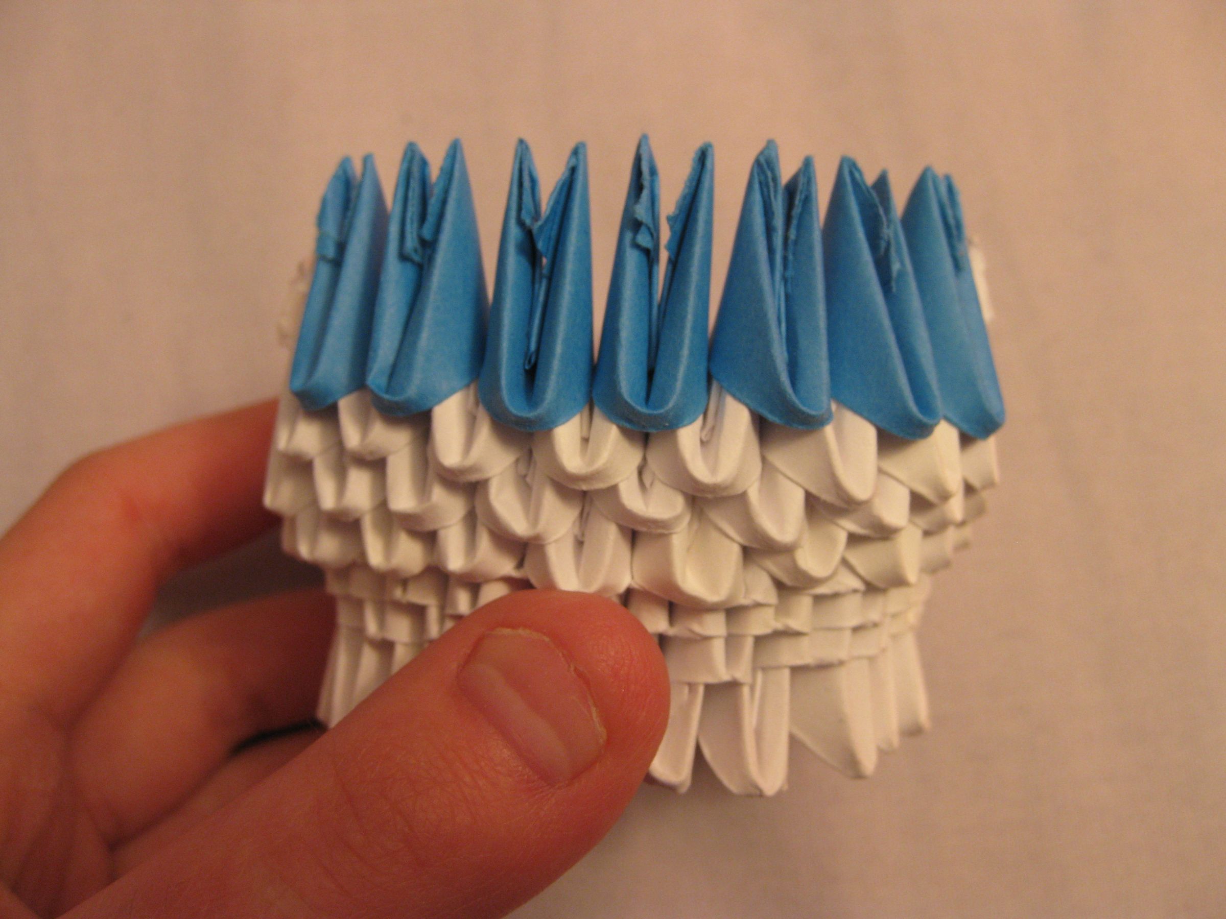 Modular Origami Swan : 11 Steps (with Pictures) - Instructables