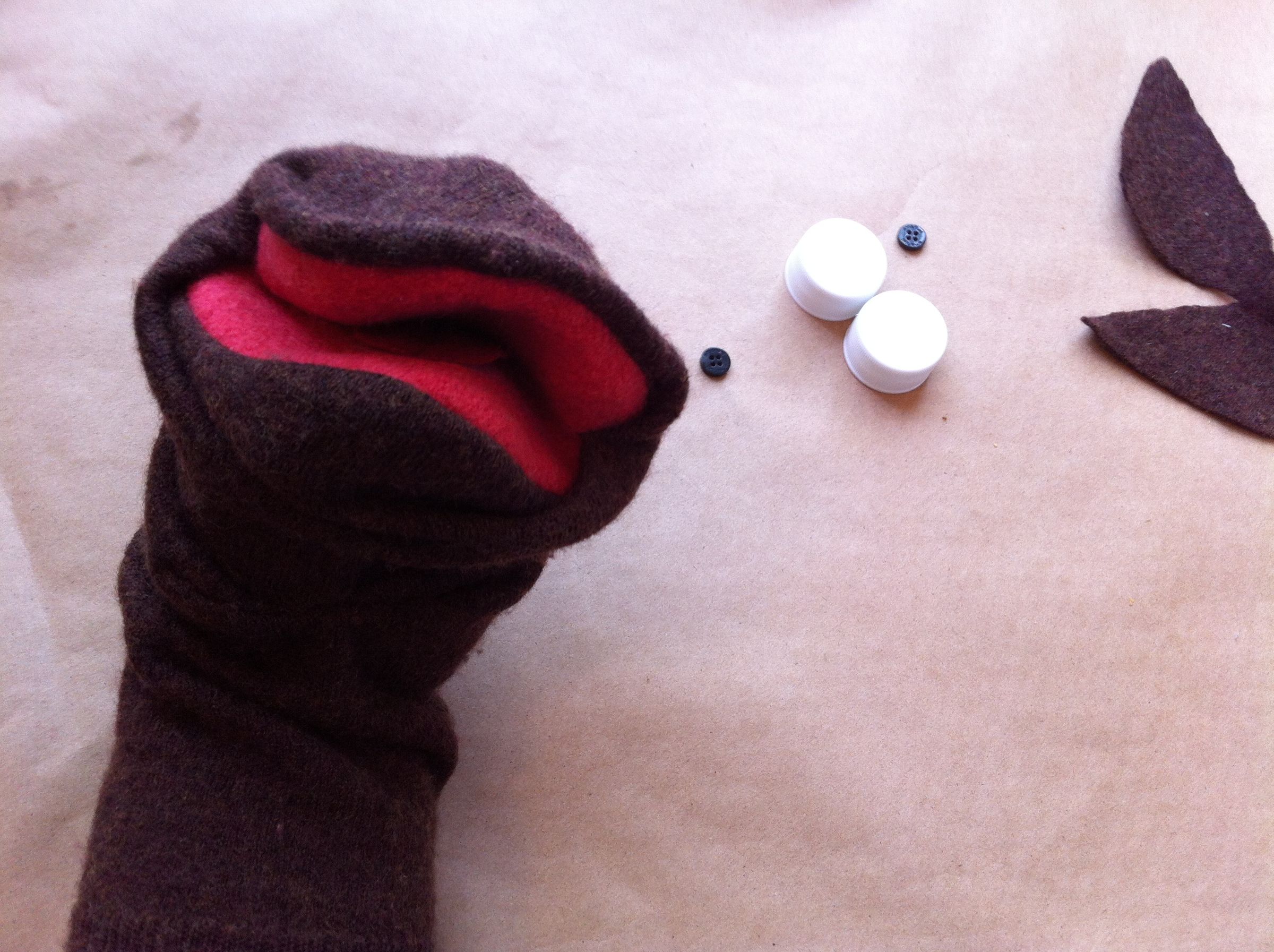 Simple Sweater Puppet : 6 Steps - Instructables