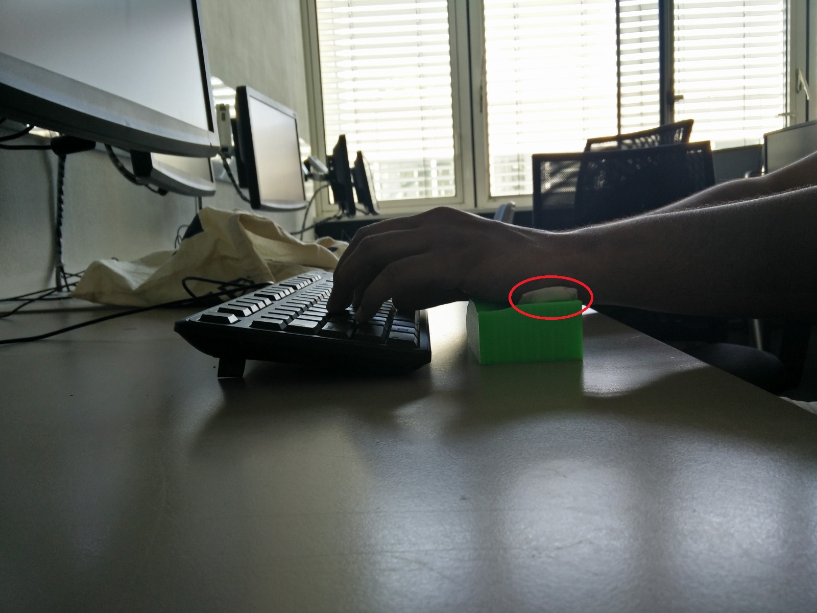 Customized Wrist Support for Typing on Keyboard : 3 Steps - Instructables