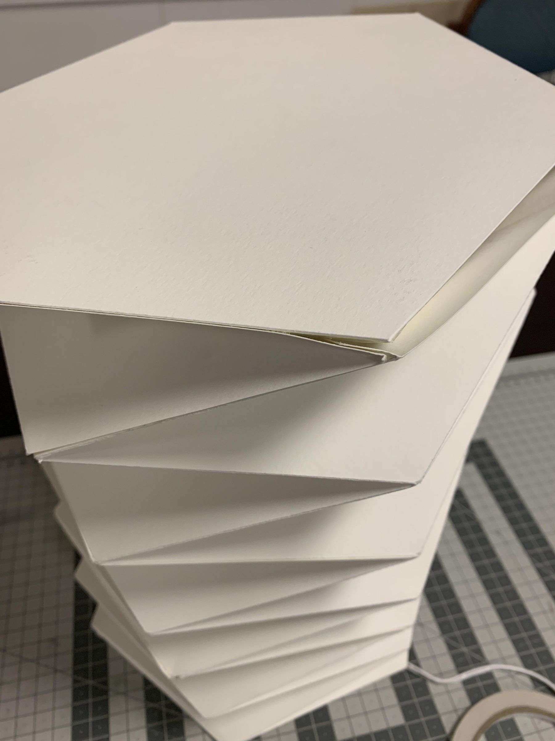 Flat Foldable Paper Lamp : 10 Steps (with Pictures) - Instructables