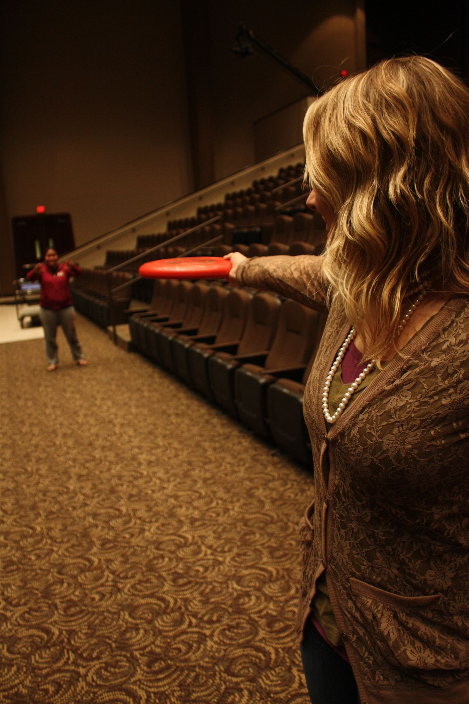 How to Throw a Frisbee : 12 Steps - Instructables