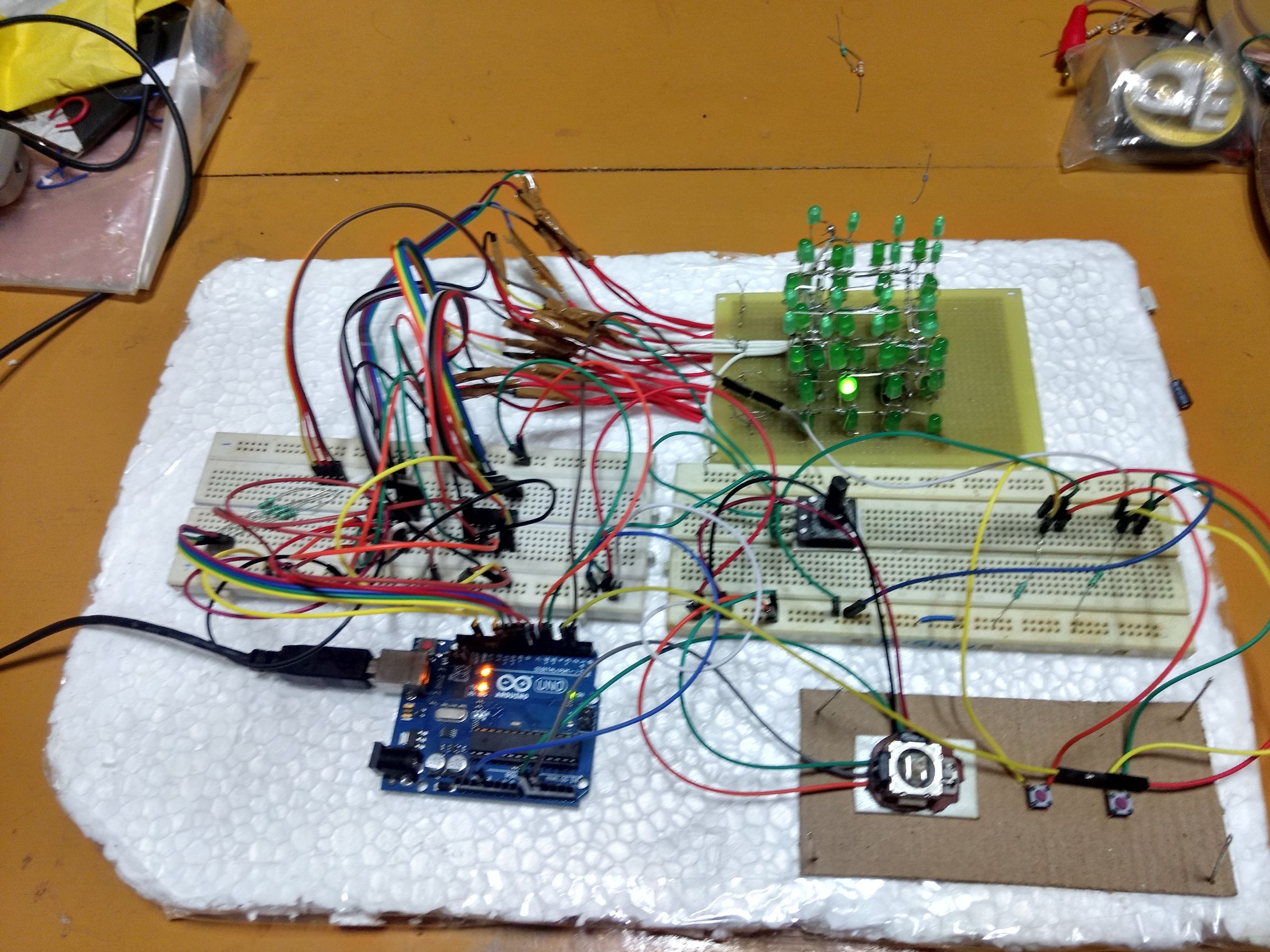 4X4X4 3D Led Cube : 7 Steps - Instructables