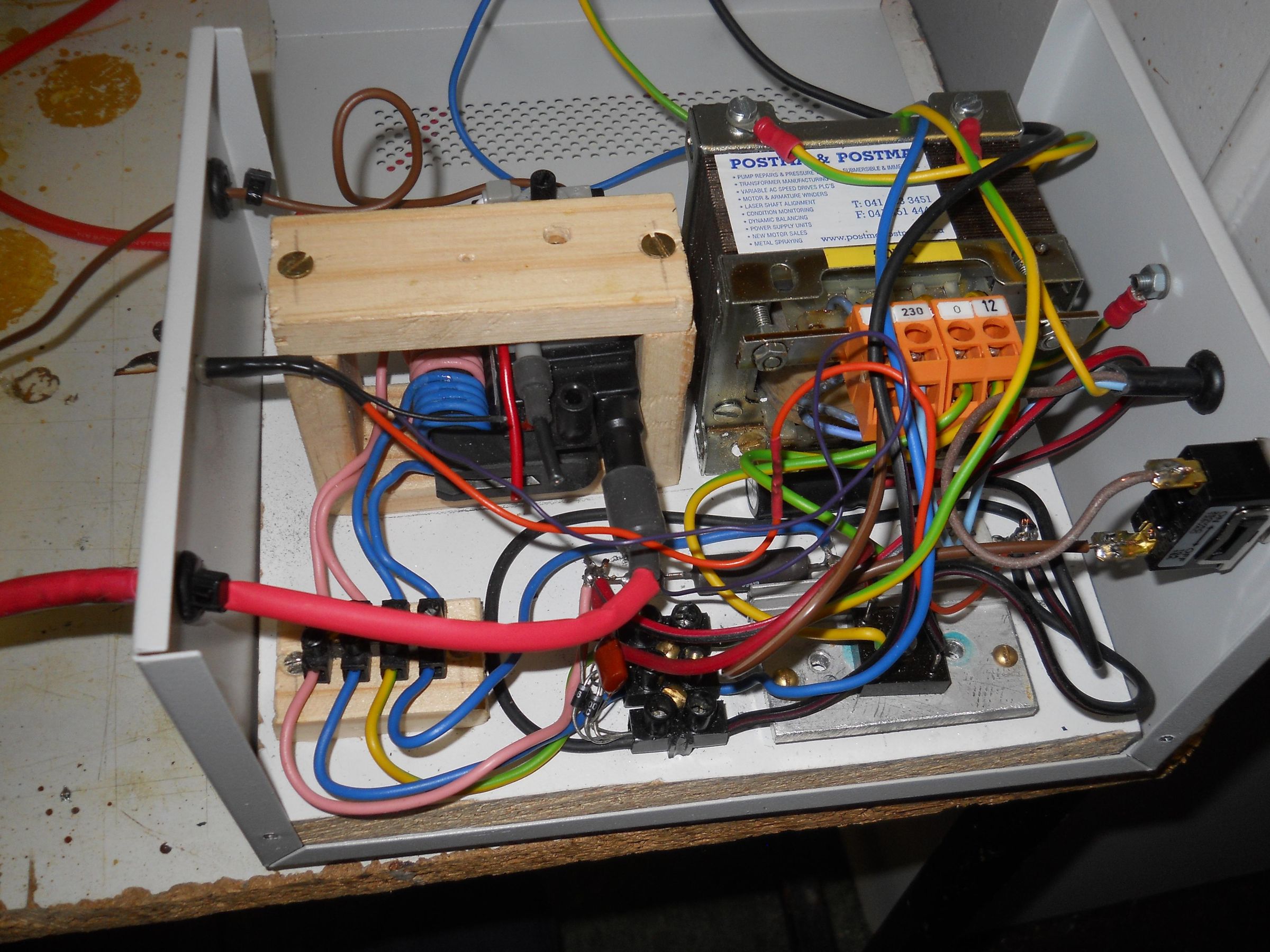 Flyback Transformer Driver for Beginners : 11 Steps (with Pictures ...