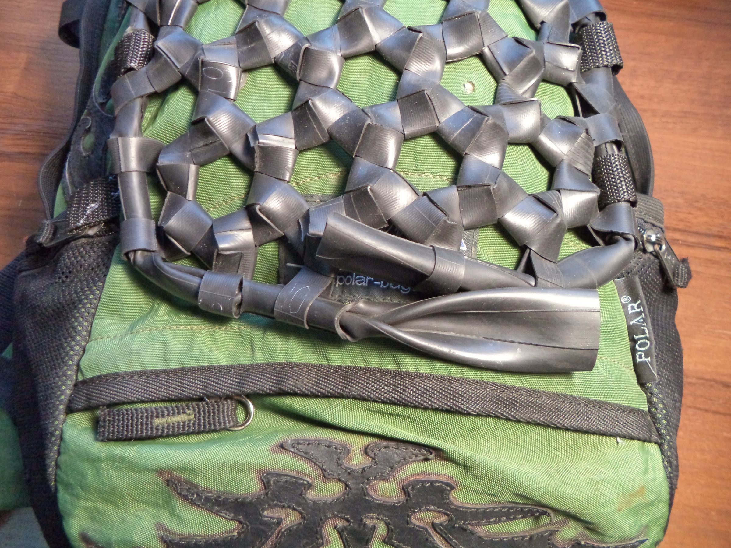 Backpack Cargo Net From Inner Tubes : 26 Steps (with Pictures ...