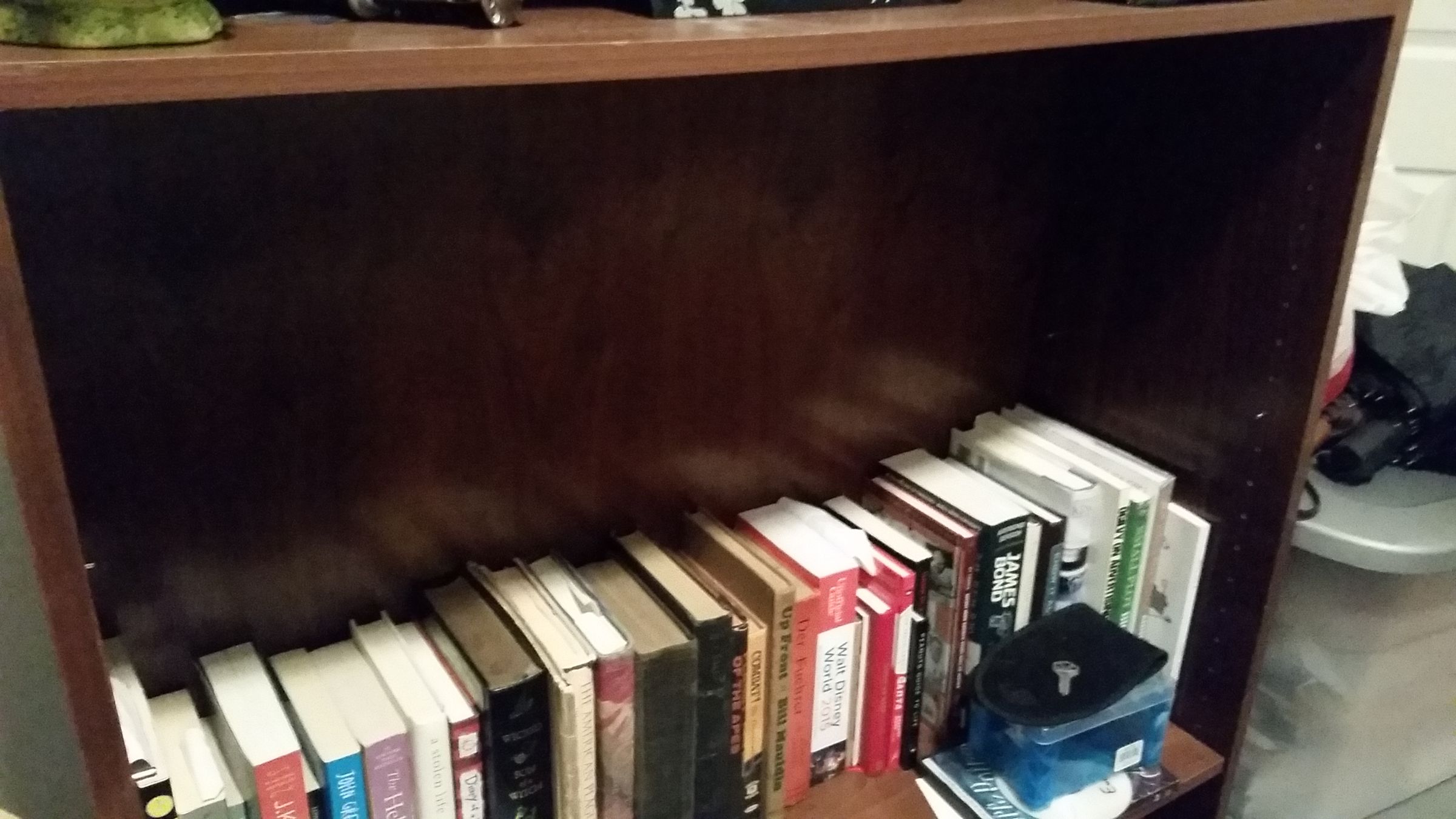 Fix Saggy Book Shelf : 6 Steps - Instructables