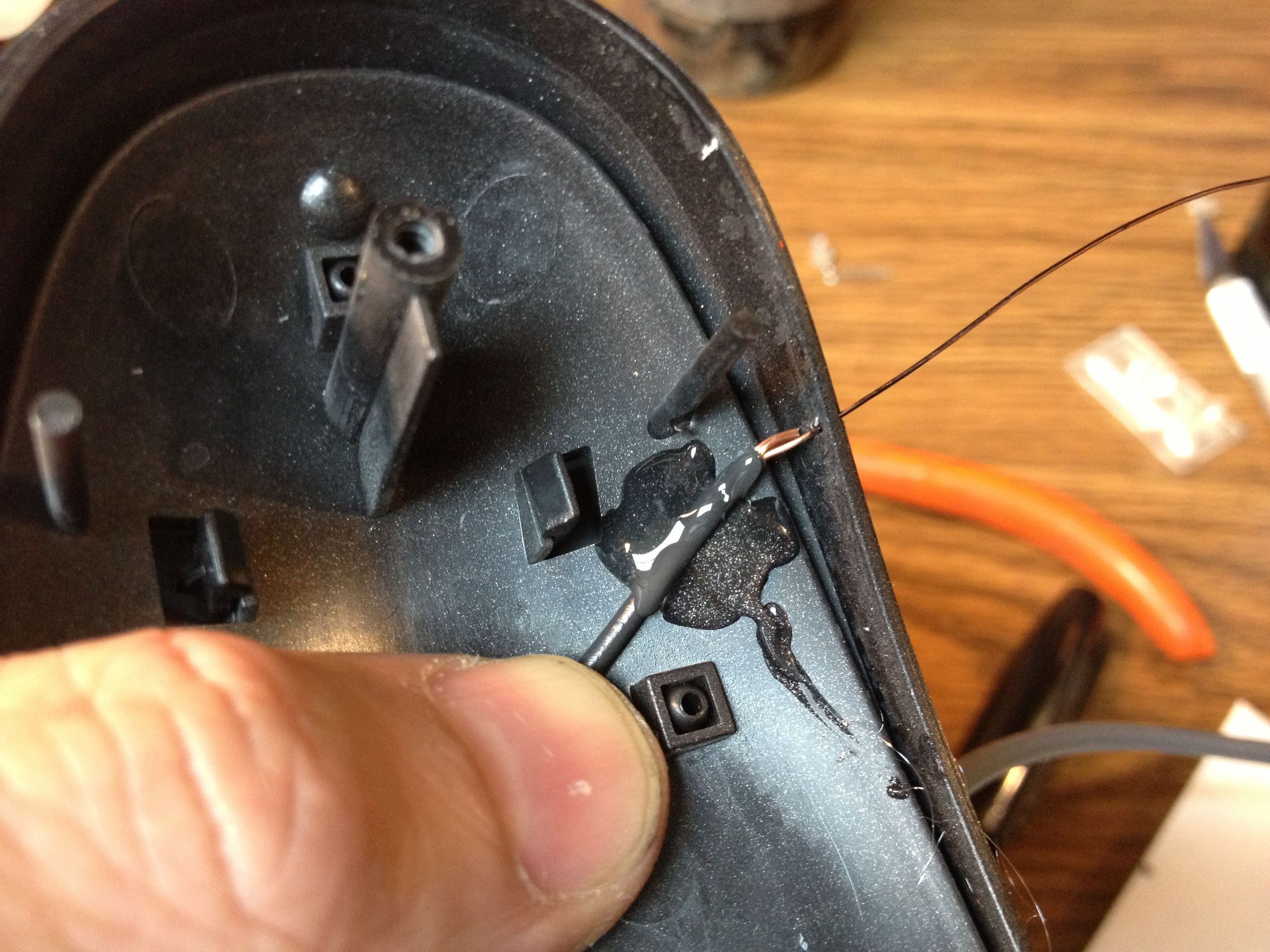 Shocking Mouse Prank : 10 Steps (with Pictures) - Instructables